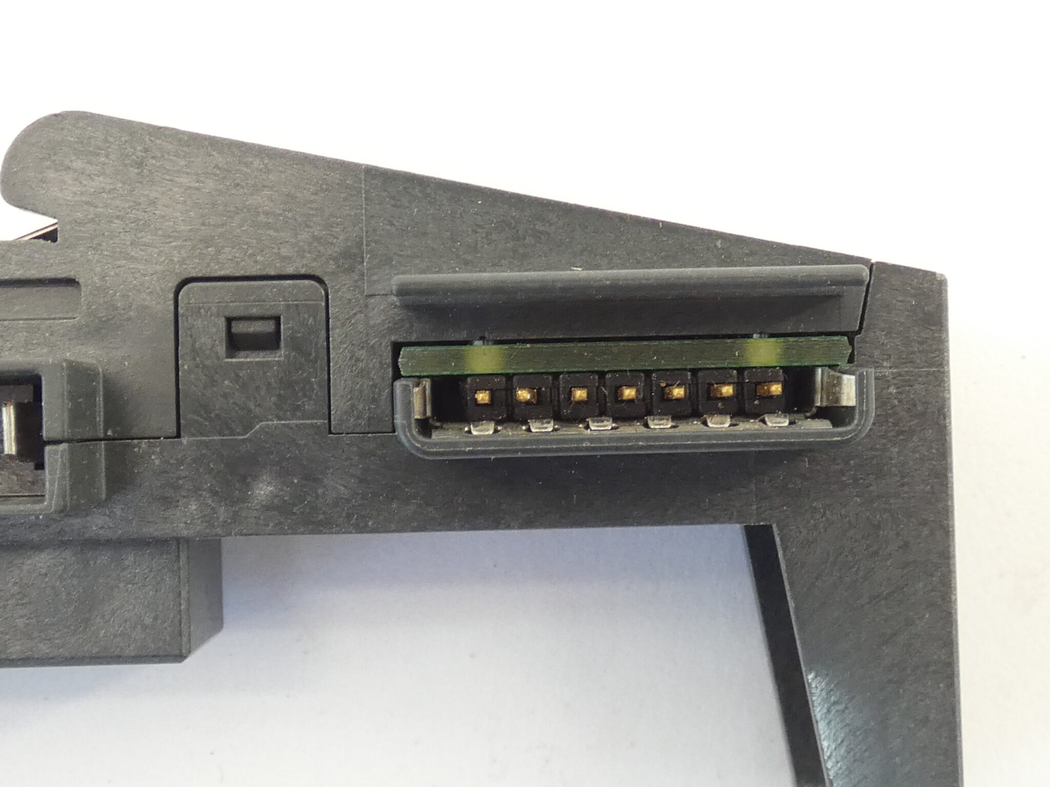 Siemens TM-E15C26-A1 Terminal Module – GPM Surplus