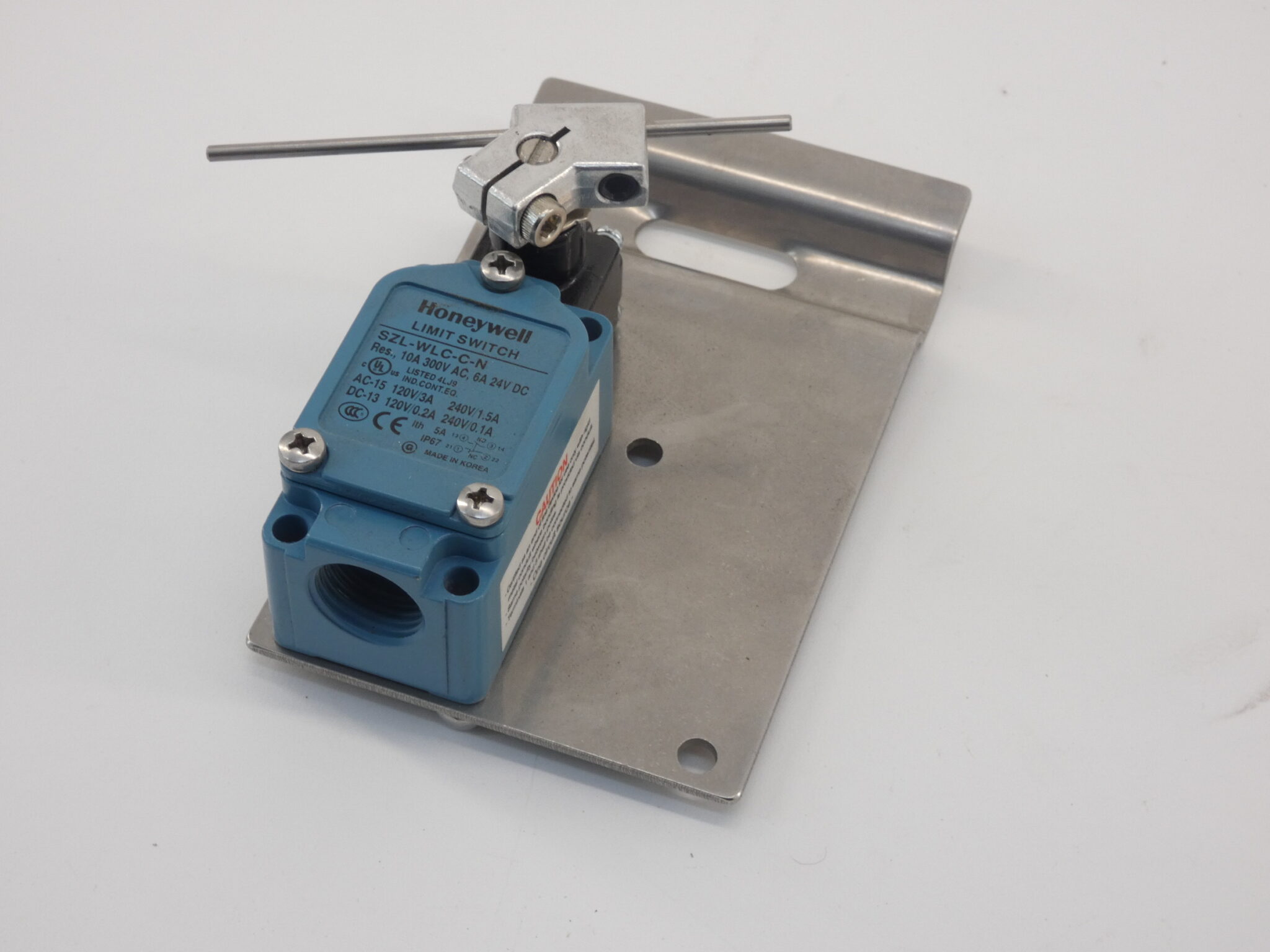Honeywell SZL-WLC-C-N Limit Switch W/ Bracket – GPM Surplus