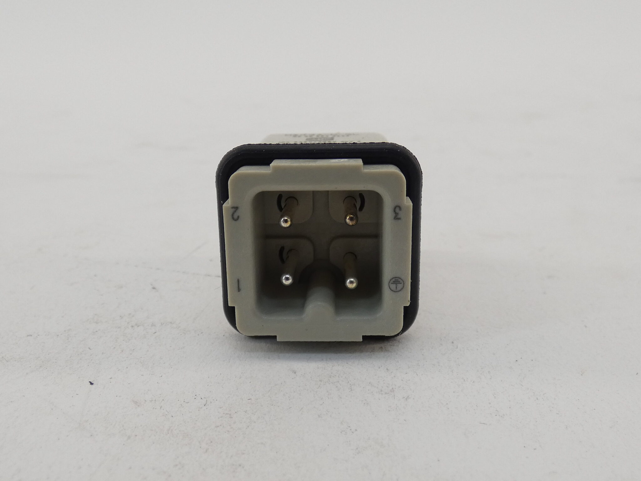 Harting 09200032634 Insert, 10A, 230/400V, Han 3A-M-QL – GPM Surplus