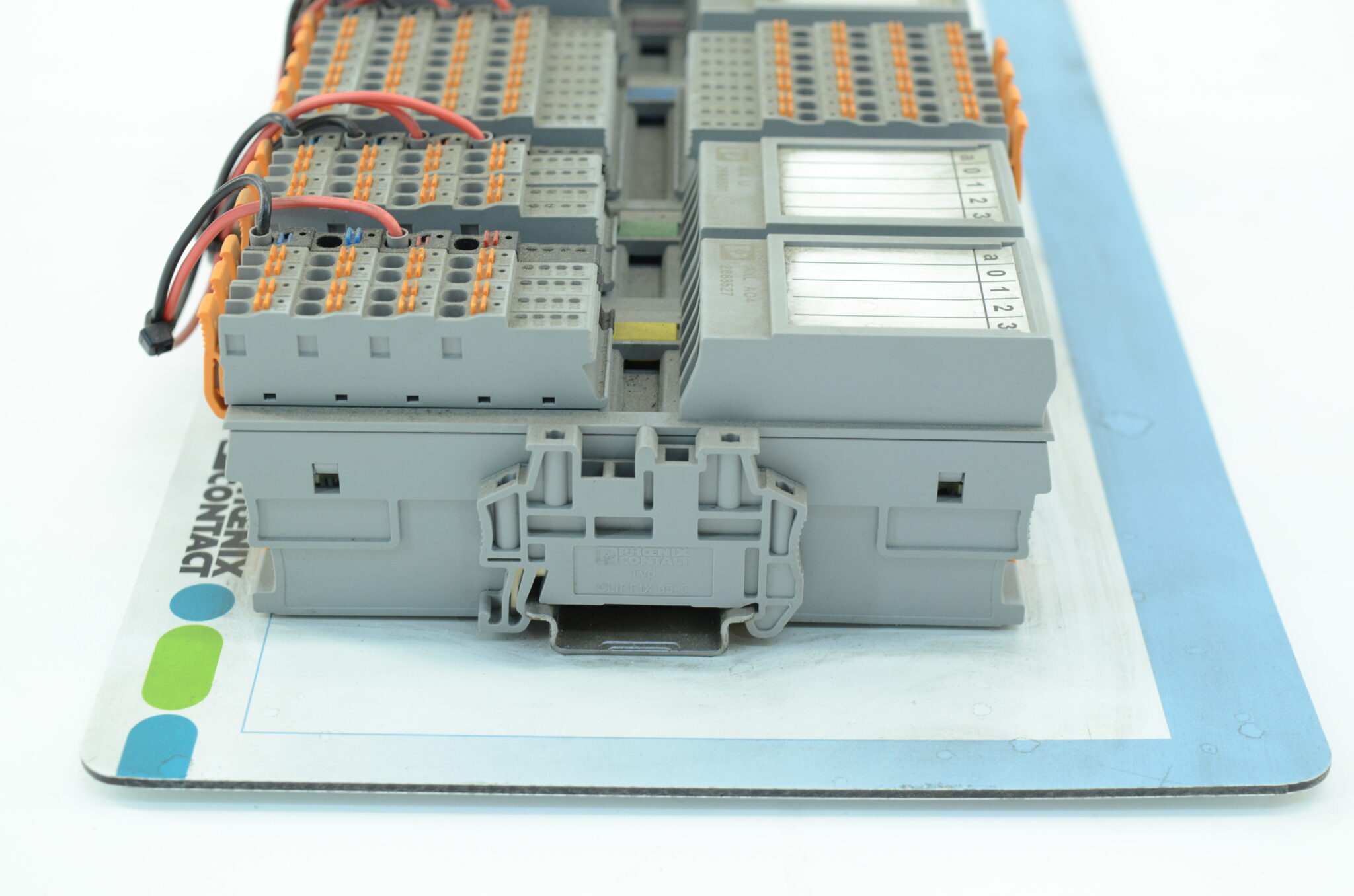 Phoenix Contact 2688899 Axioline F Bus Coupler 2688899 2701916 2701451 ...