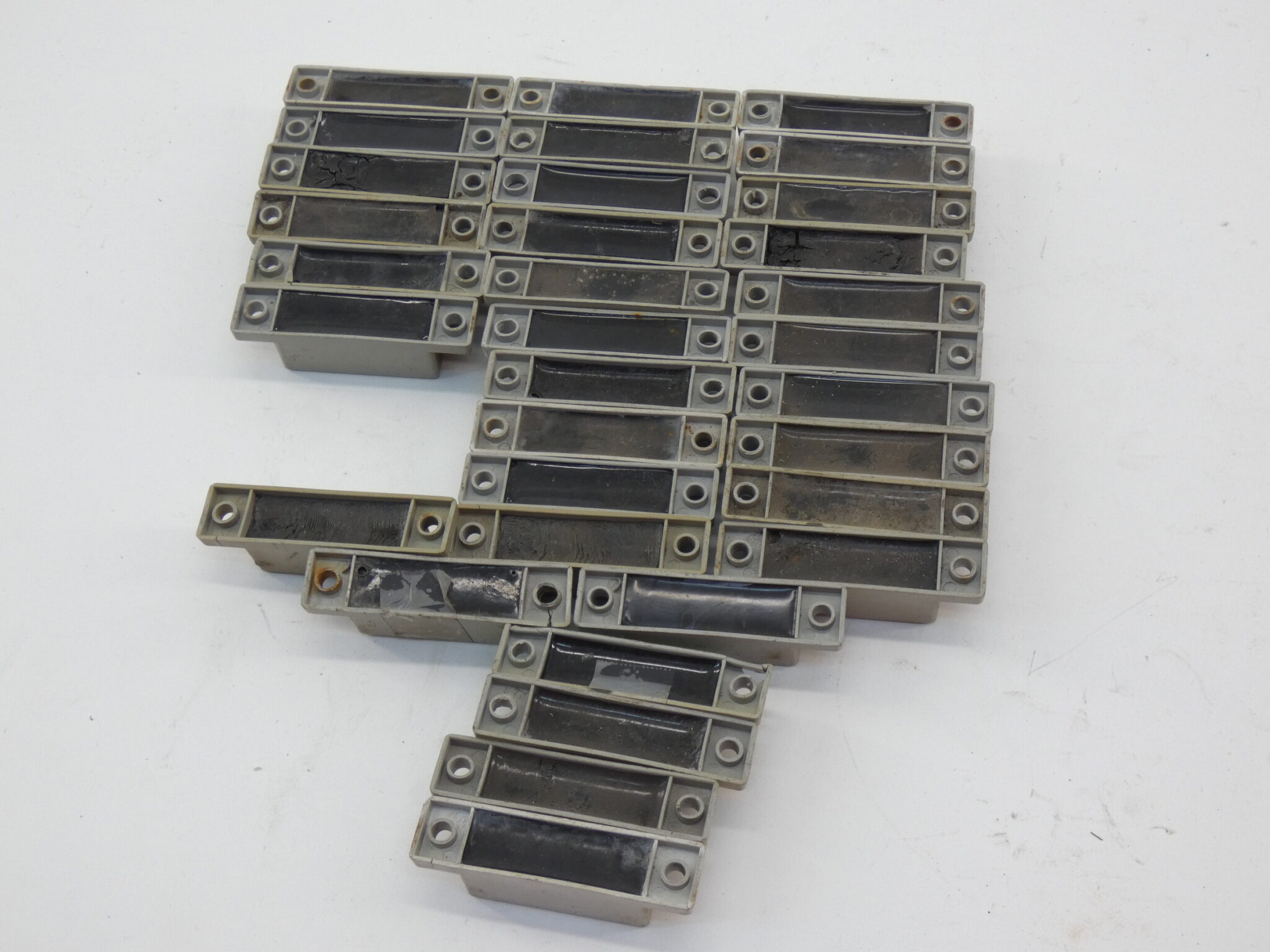 *Lot of 34* Sentrol Industrial Magnets – GPM Surplus