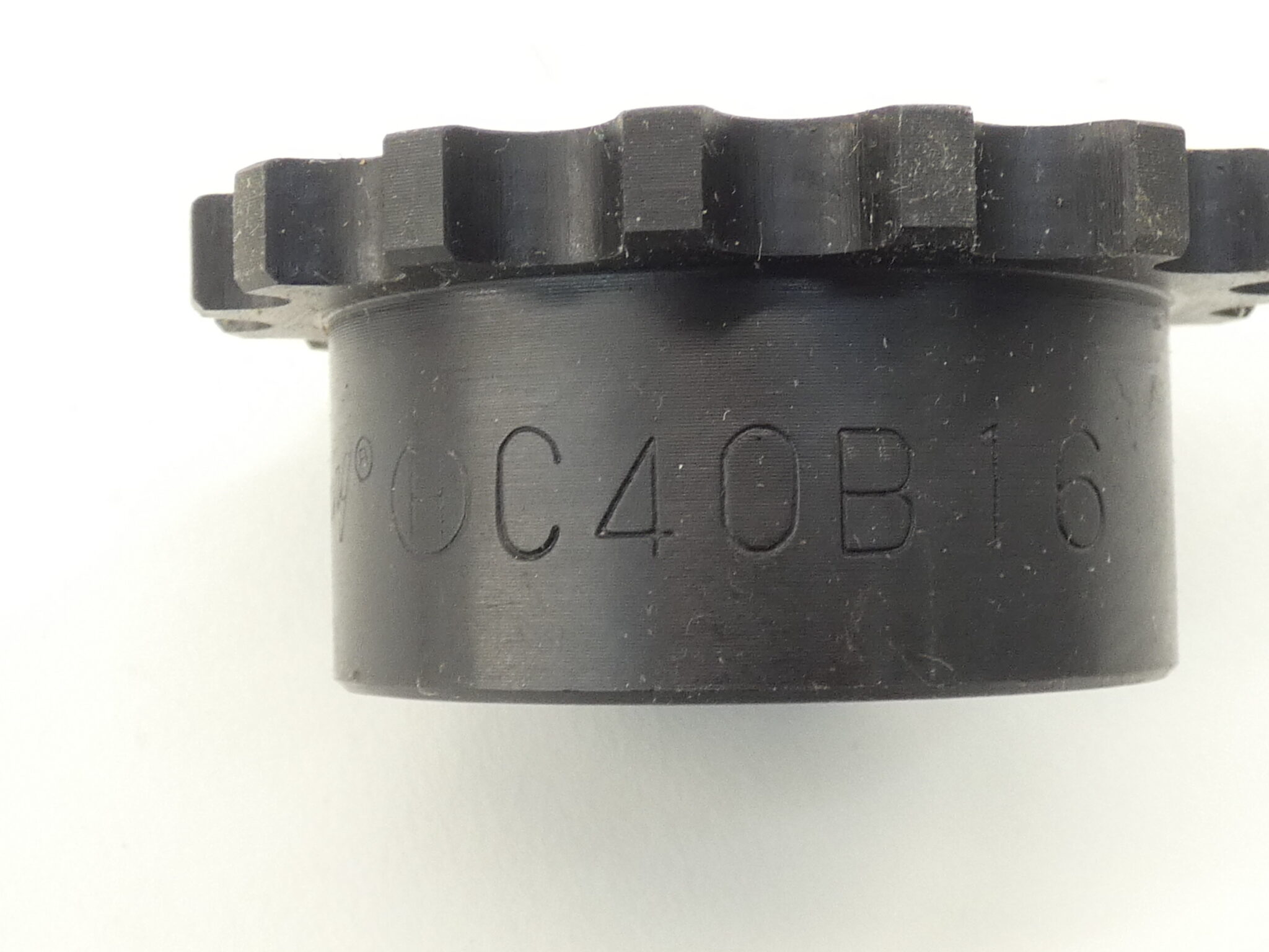 Browning C40B16 Coupling Hub 5/8″ Bore 16 Teeth – GPM Surplus