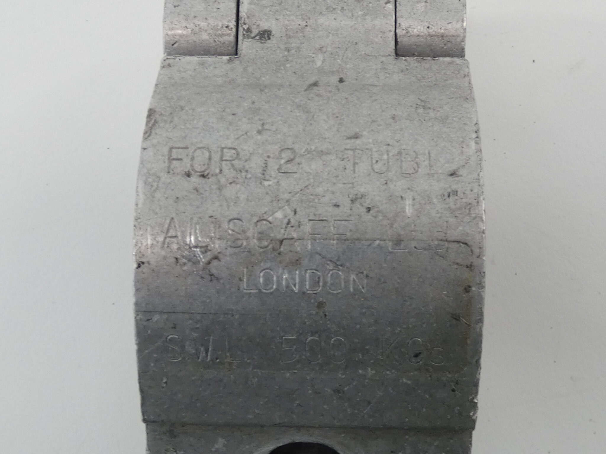 Aliscaff SWL-500Kg Half Cheeseborough Clamp for 2″ Clamp – GPM Surplus