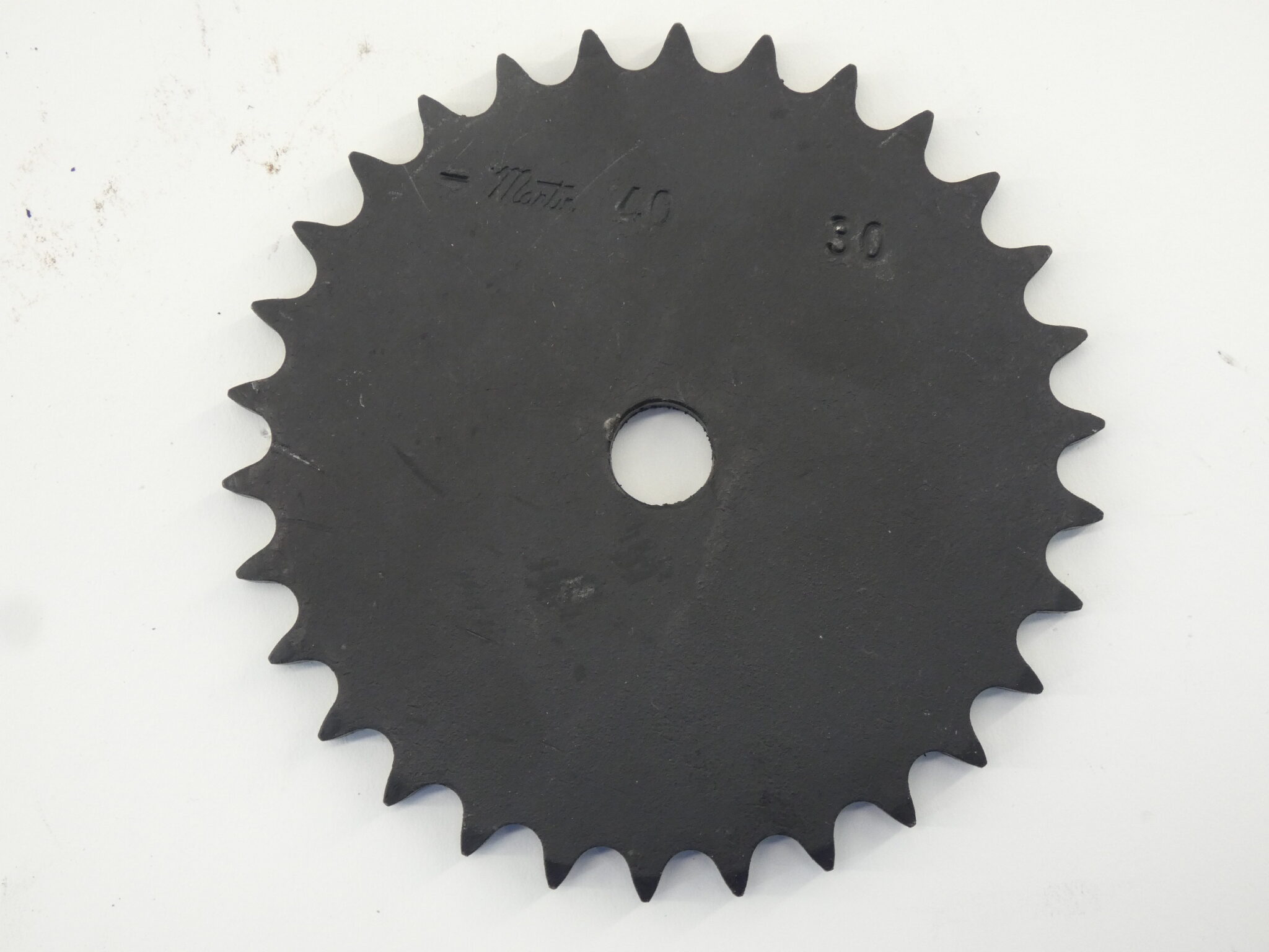 Martin 40 30 Roller Chain Sprocket 9/16″ Bore 30 Teeth – GPM Surplus