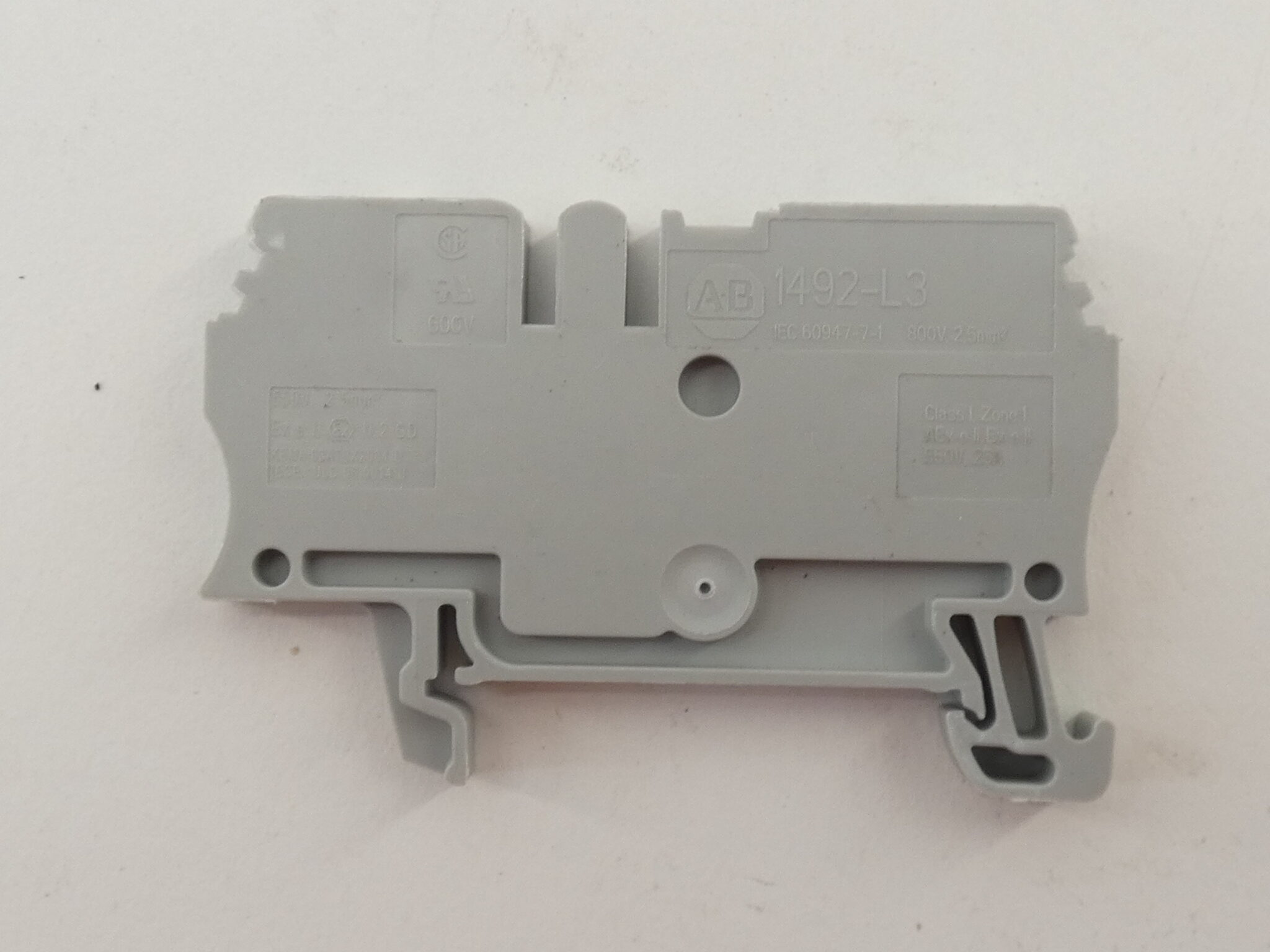 *Lot of 12* Allen-Bradley 1492-L3P Terminal Block 550V & Allen-Bradley ...