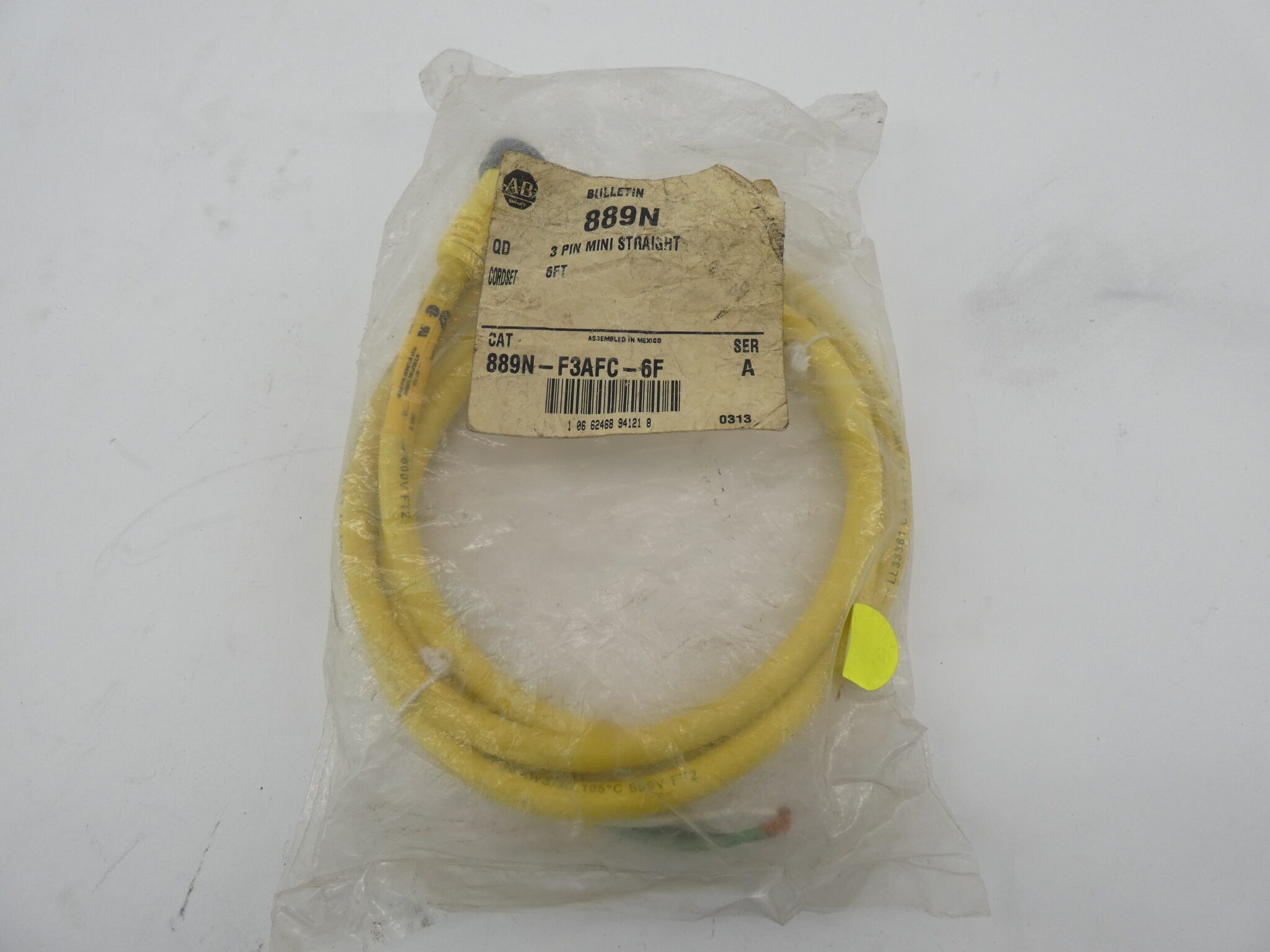 Allen-Bradley 889N-F3AFC-6F 3-Pin Mini Straight QD 6FT Cordset Cable ...