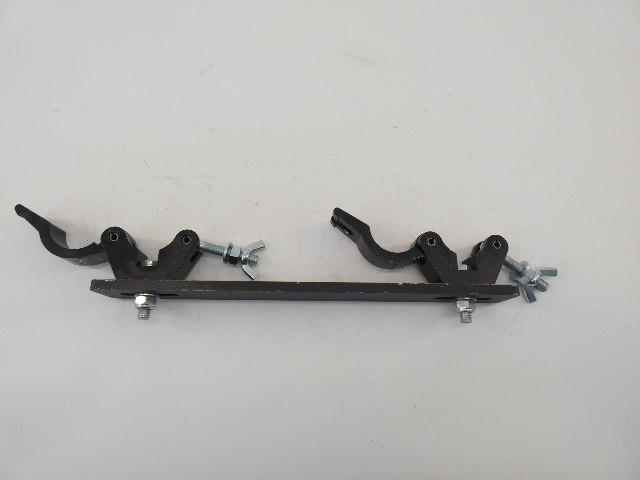Doughty T57011 Truss Adaptor w/ Cheeseborough Clamps 750KG – GPM Surplus