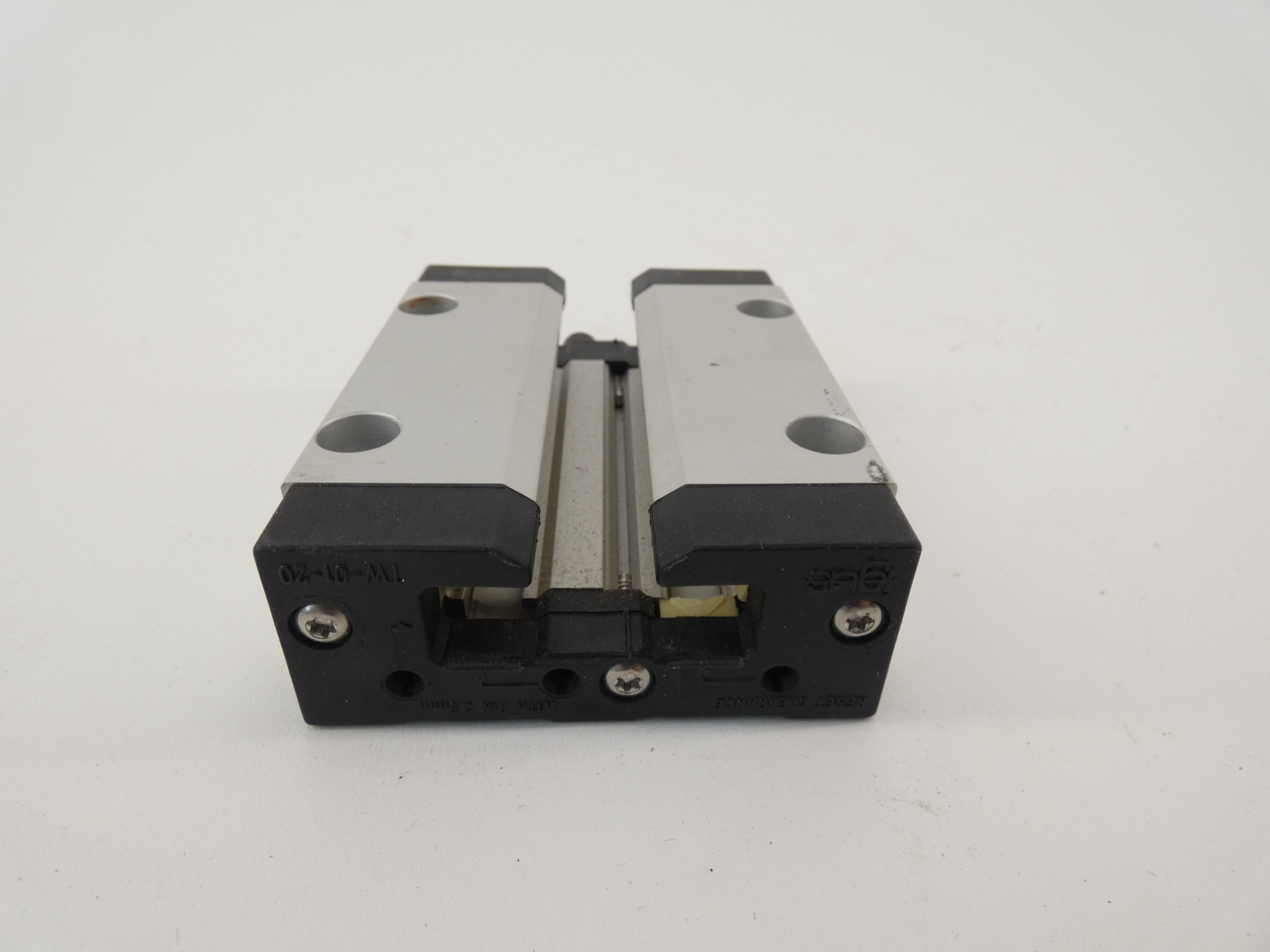 Igus TW-01-20 Drylin T Linear Guide Block – GPM Surplus