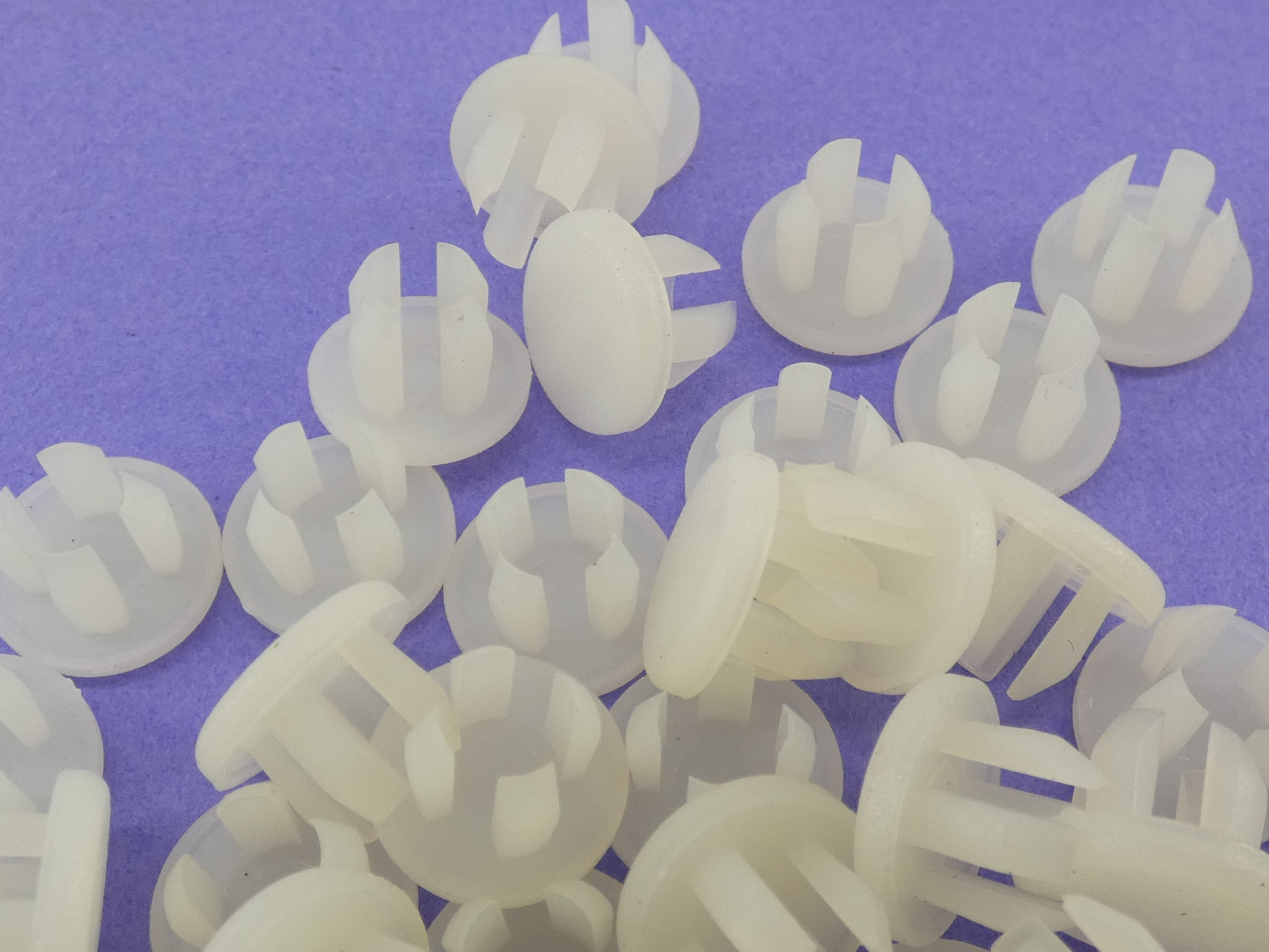 *Pack of 80* Solid Locking Hole Plug 62PPM08BM35 Metric M8 8mm Hole ...
