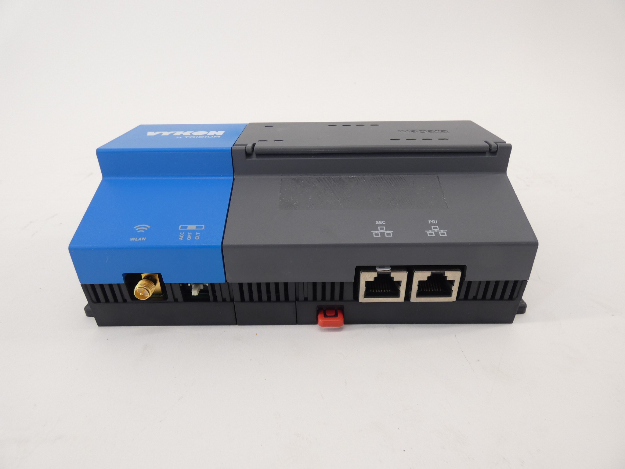 Vykon JACE-8000 12977 Controller 24 VAC/DC Niagara Framework Tridium ...