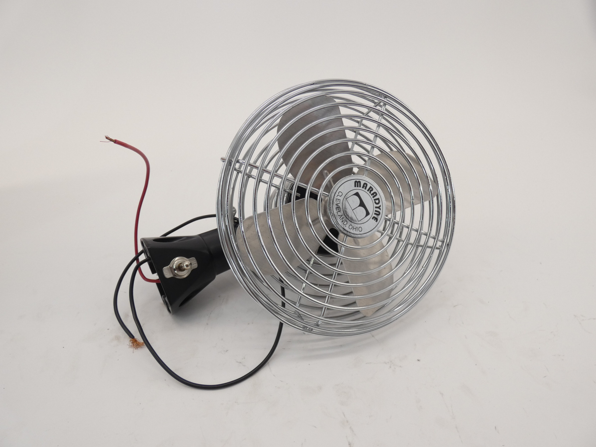 Maradyne F-320048 Heavy Duty 48V Dash Fan 2SPD Chrome – GPM Surplus