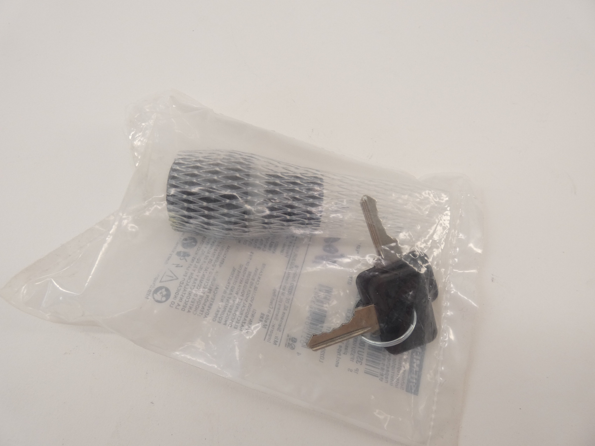 *Lot of 2* Siemens 3SU1000-4HF11-0AA0 Key Operated Selector Switch ...