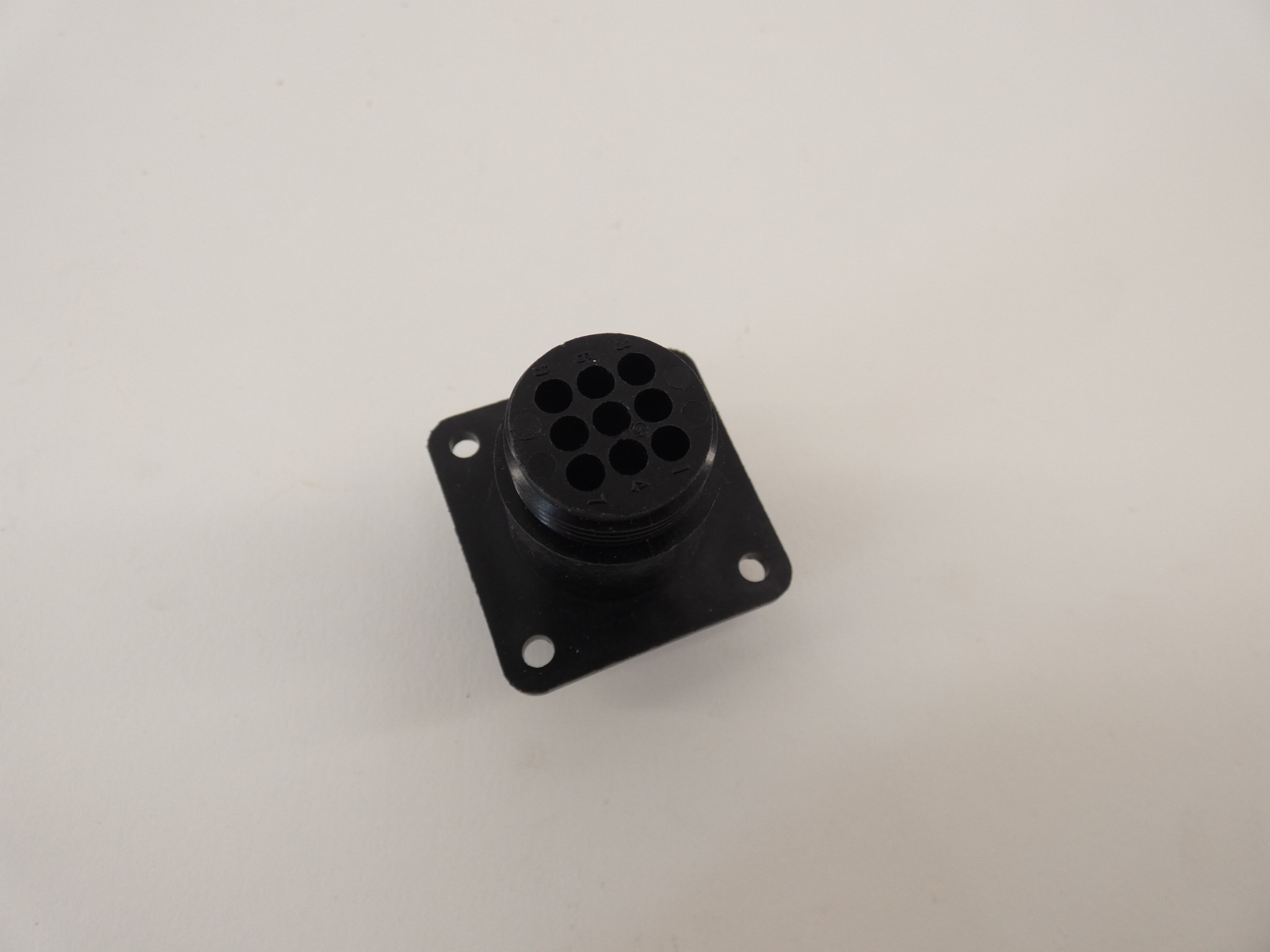 *Lot of 40* AMP 206705-1 Circular Connector 9-Pin – GPM Surplus
