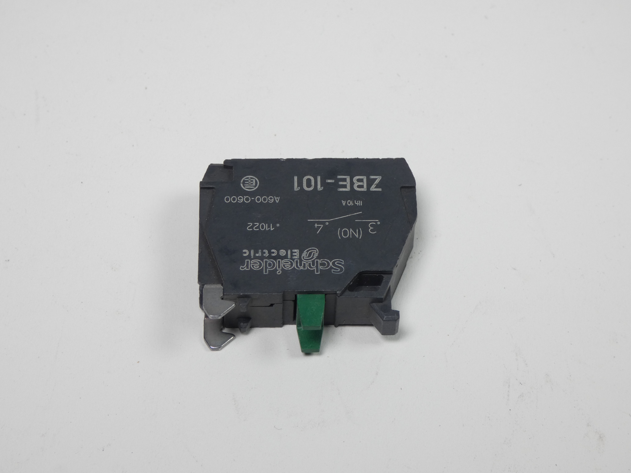 *Lot of 6* Schneider Electric ZBE-101 Contact Cartridge – GPM Surplus