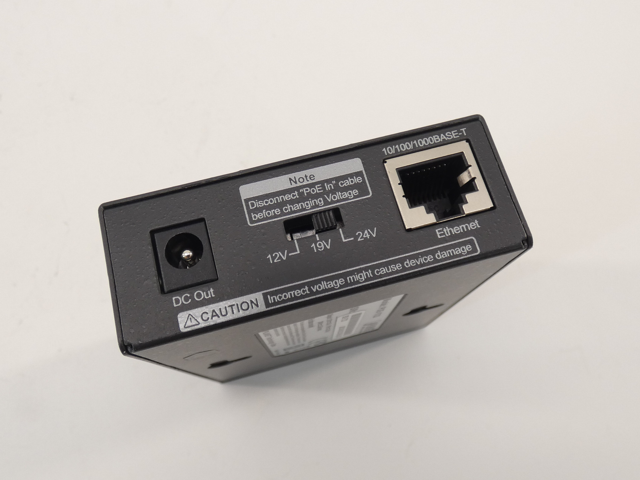 Planet POE-172S 10/100/1000Mbps Single-Port Ultra PoE Splitter 24V ...