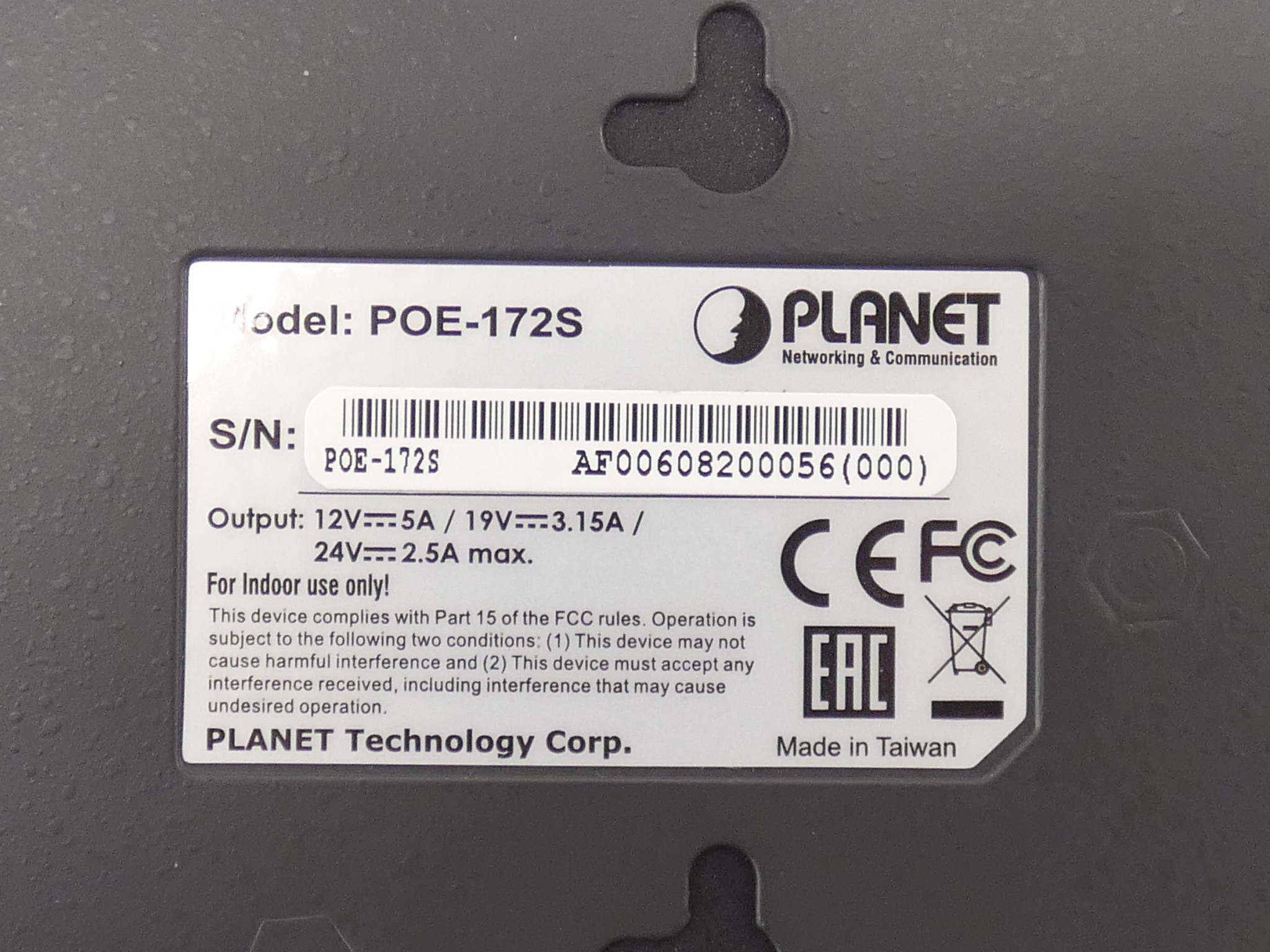 Planet POE-172S 10/100/1000Mbps Single-Port Ultra PoE Splitter 24V ...