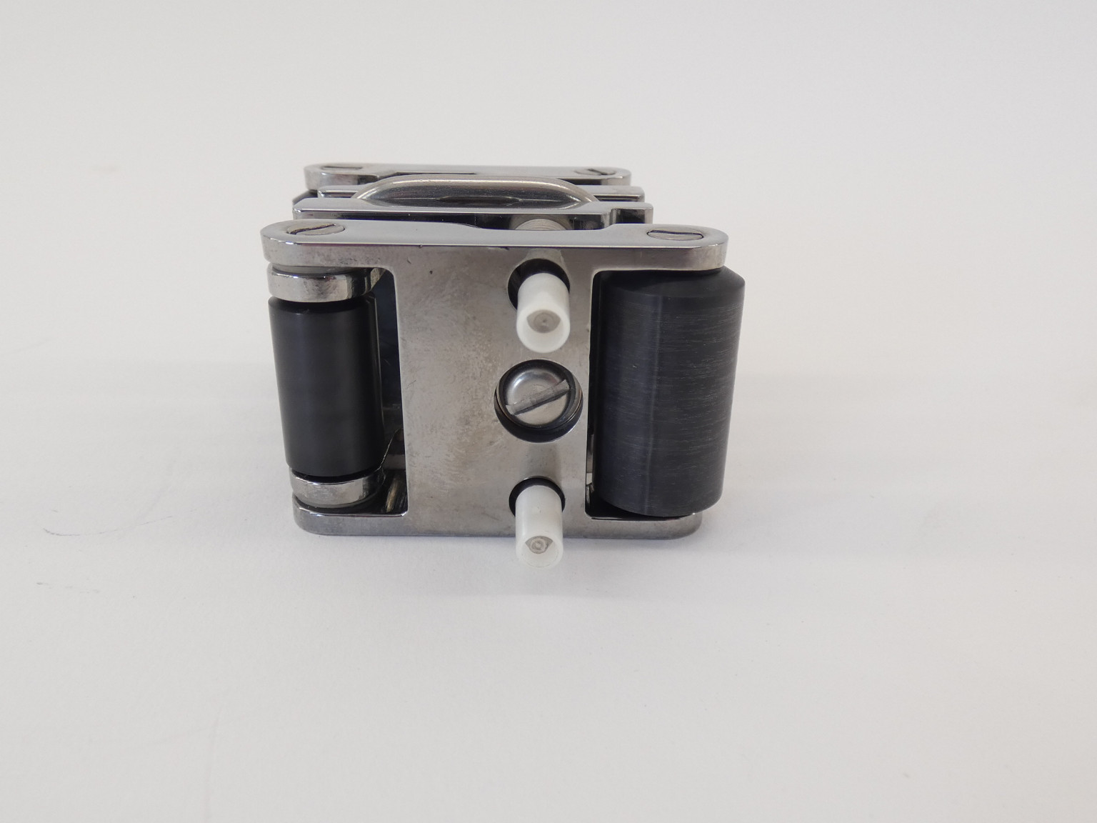 Spring Loaded Clamp 5/16″ Bore – GPM Surplus
