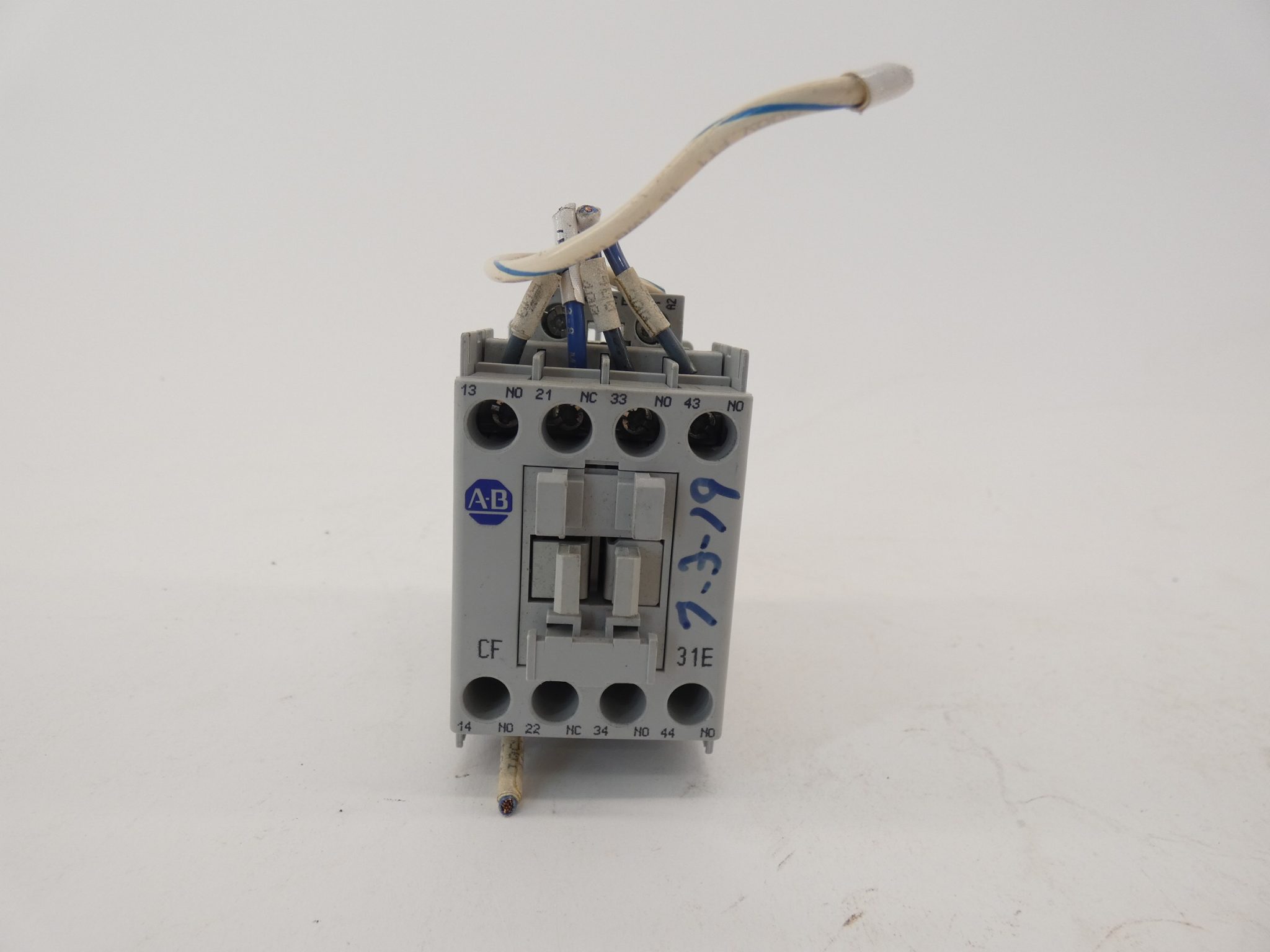 Allen-Bradley 700-CF310E Control Relay 600V 25A – GPM Surplus