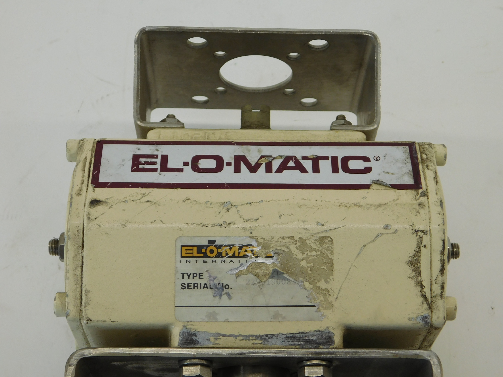 EL-O-Matic Pneumatic Actuator W/ Tufline 067 1″ Sleeved Plug Valve ...