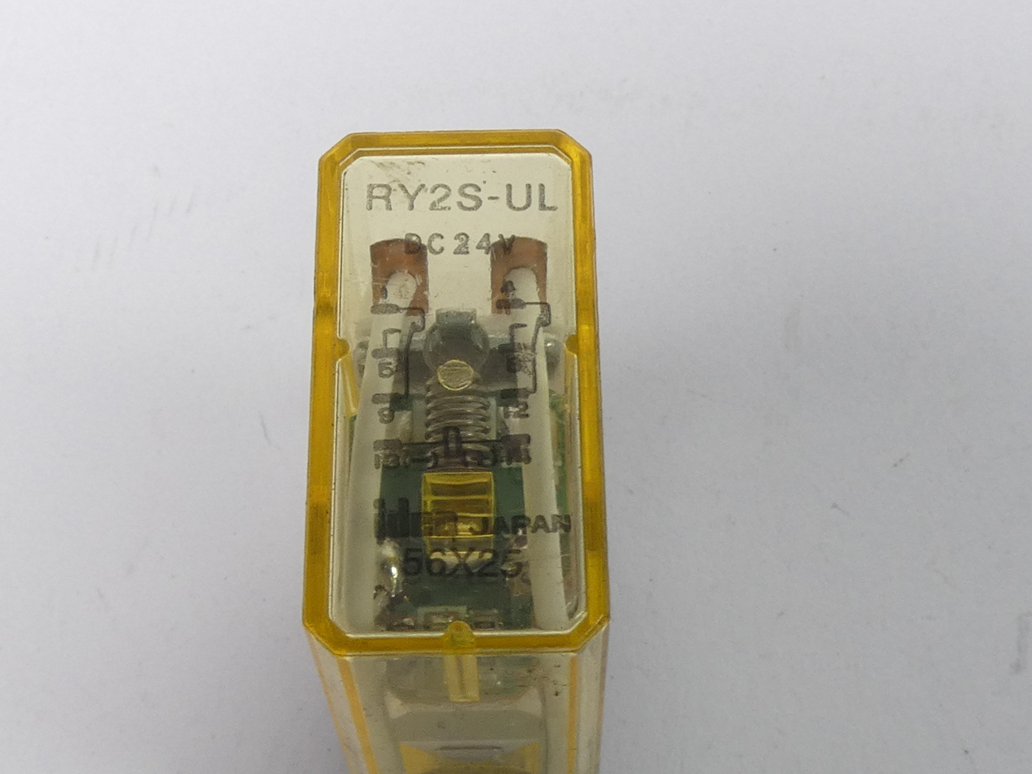 *Lot of 71* IDEC RY2S-UL Relay 24VDC – GPM Surplus