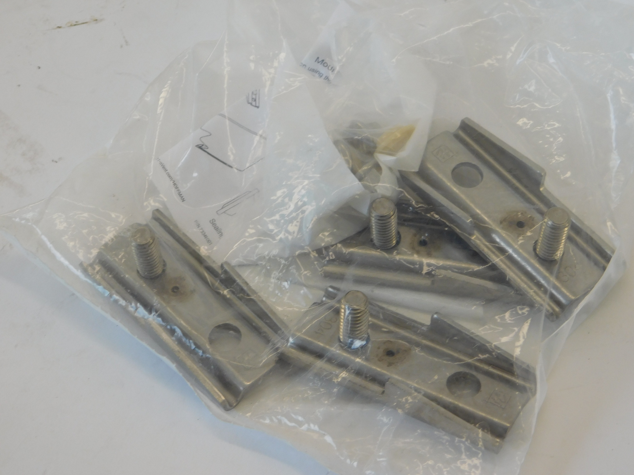 nVent Hoffman CMFKSS Stainless Steel Mounting Foot Kit SS – GPM Surplus