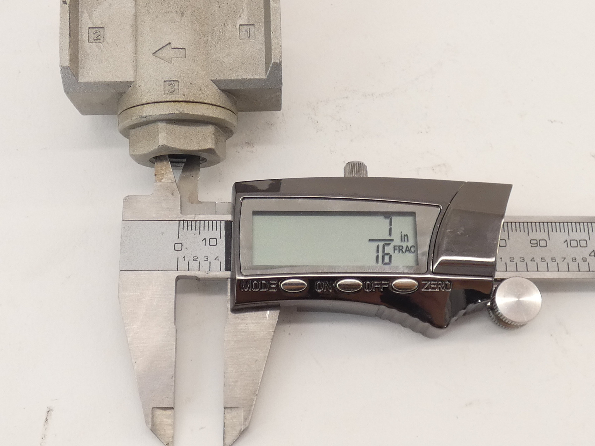 SMC VHS30-N03-Z Pneumatic Lockout Valve 3-Port 15-150 PSI – GPM Surplus