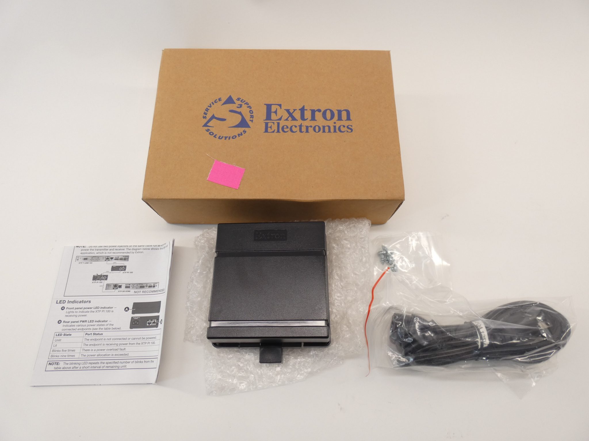 Extron 60-1233-01 XTP PI 100 Single Port Power Injector w/ Power Supply ...