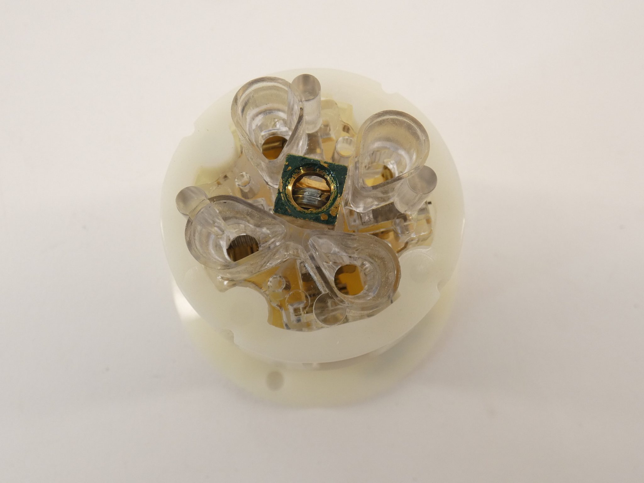 Hubbell HBL2816 Flanged Receptacle 30A 120/208VAC Insulgrip HBL Twist ...