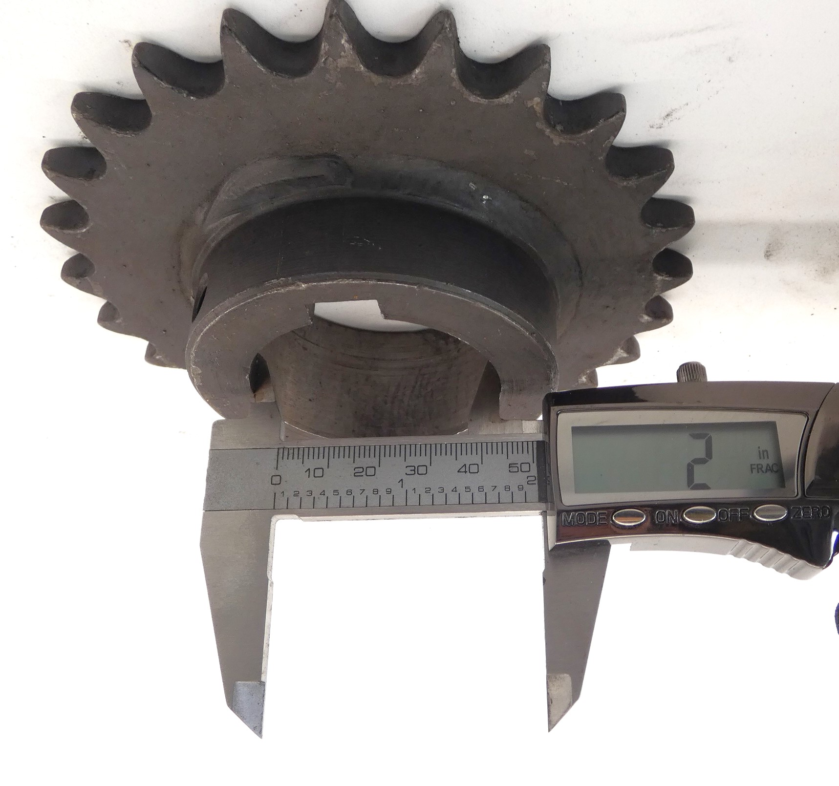 Martin 50BS25 Roller Chain Sprocket 2″ Bore 25-Teeth – GPM Surplus