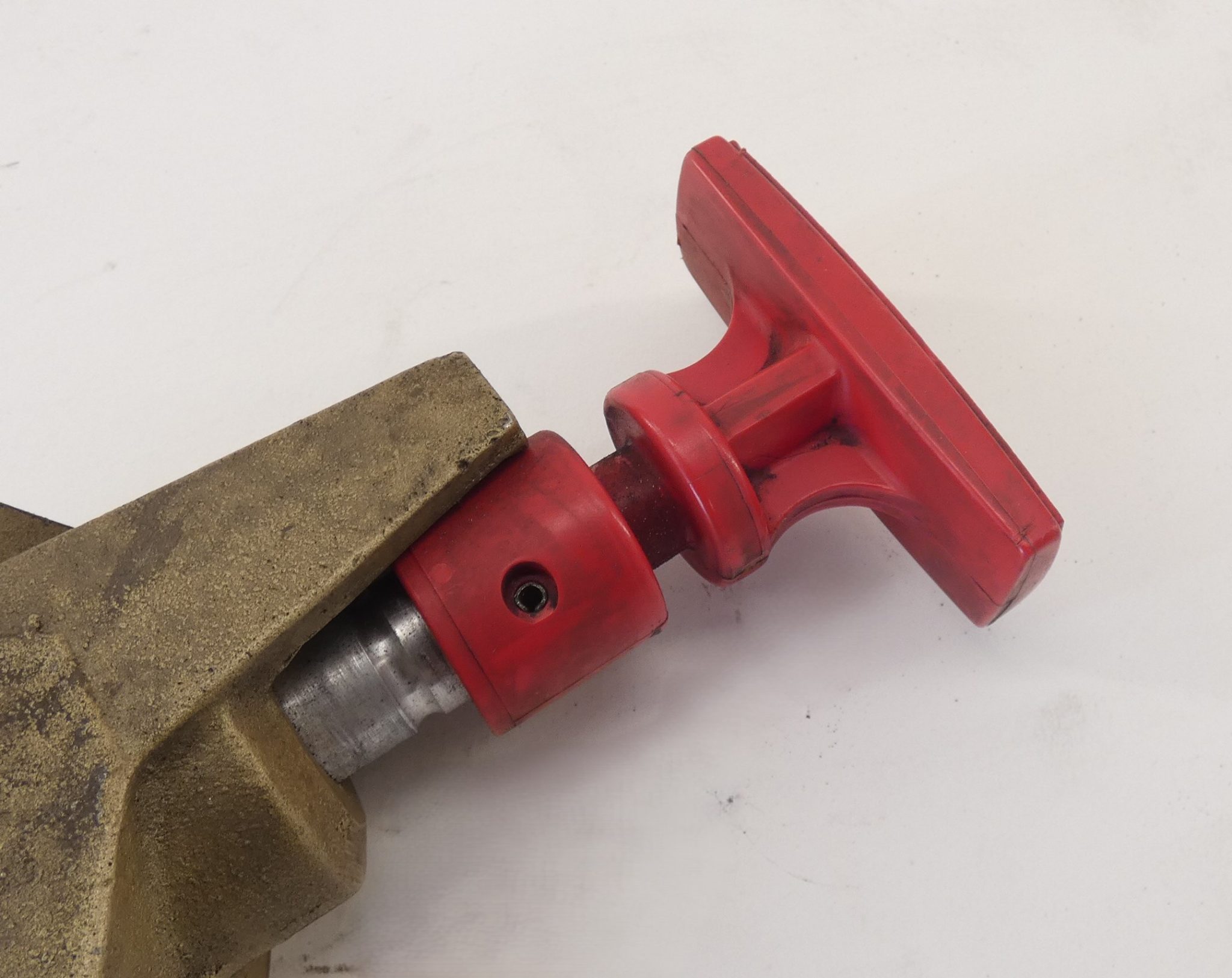 Ross 1523-C-4002 Manual Lock Out Valve 1523C4002 – GPM Surplus