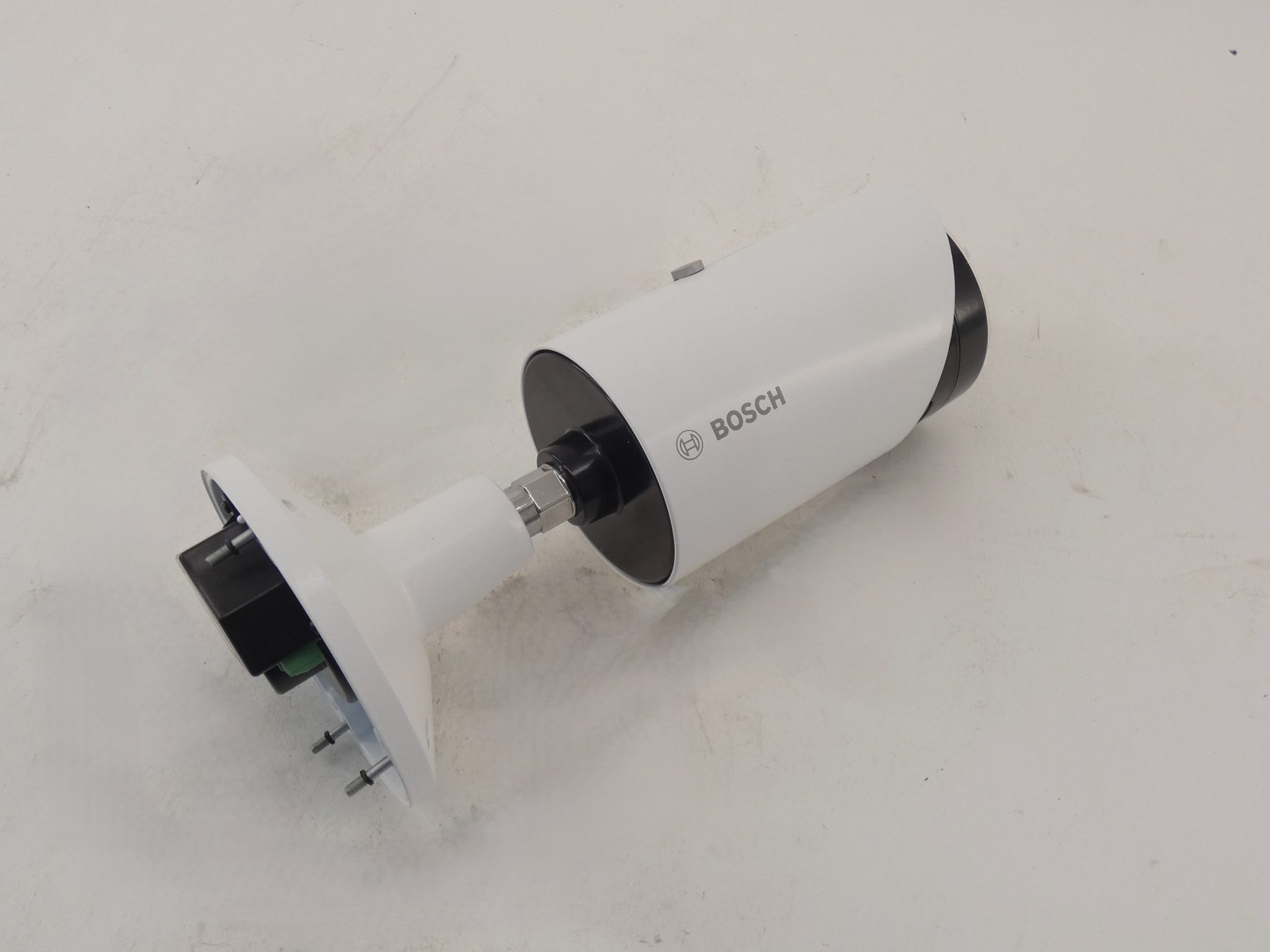 Bosch NBE-3502-AL Dinion IP 3000i IR Bullet Security Camera 2MP – GPM ...