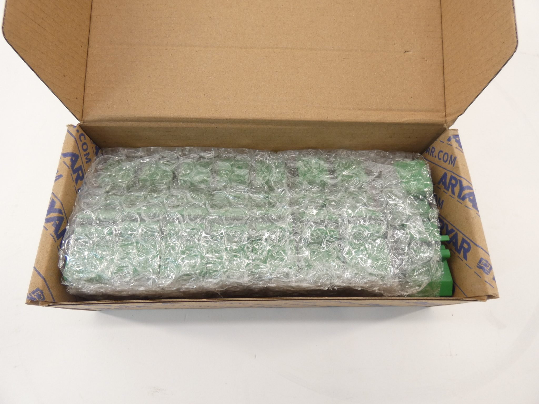 *Box of 8* Aryar HL-RJ12-TB Terminal Block – GPM Surplus