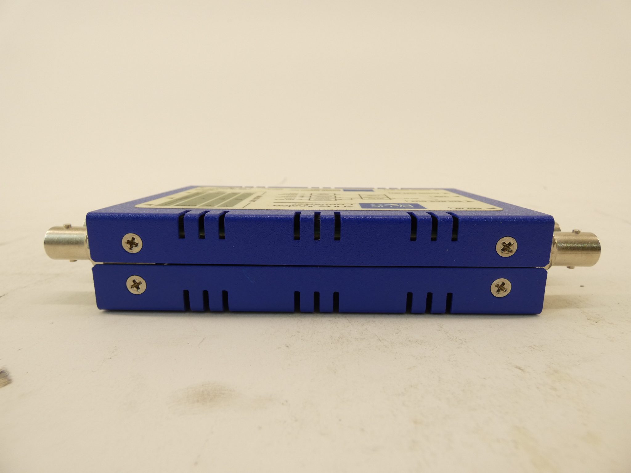 Cobalt Blue Box SDI to Analog Converter 5V-16V DC IN – GPM Surplus