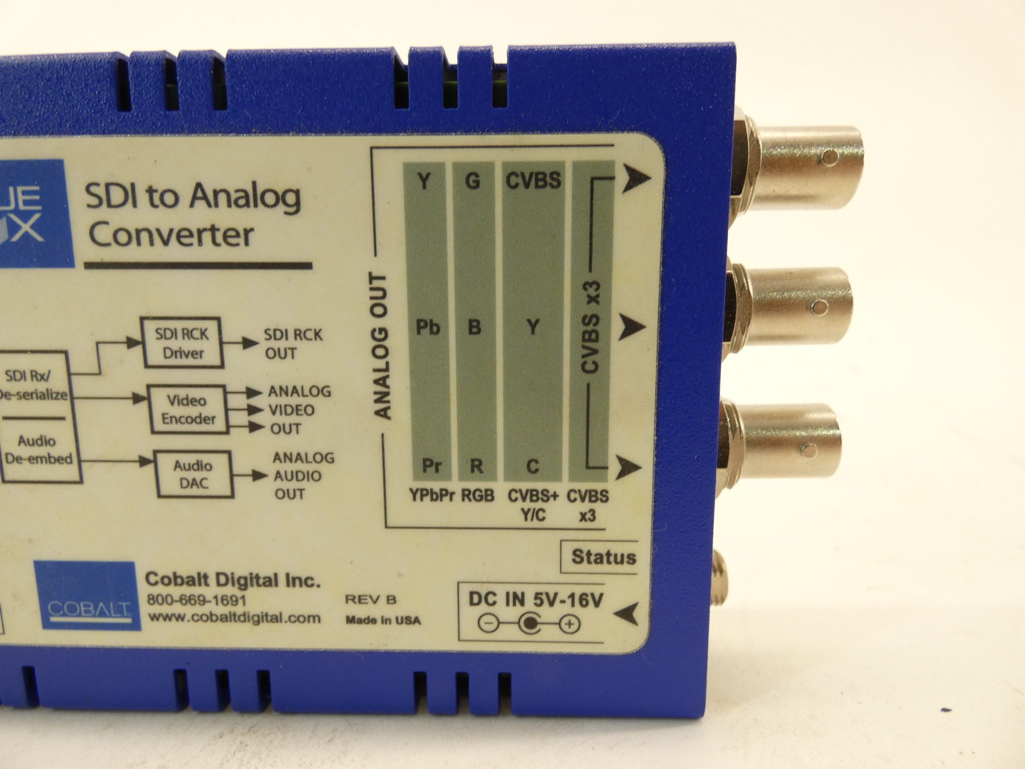 Cobalt Blue Box SDI to Analog Converter 5V-16V DC IN – GPM Surplus