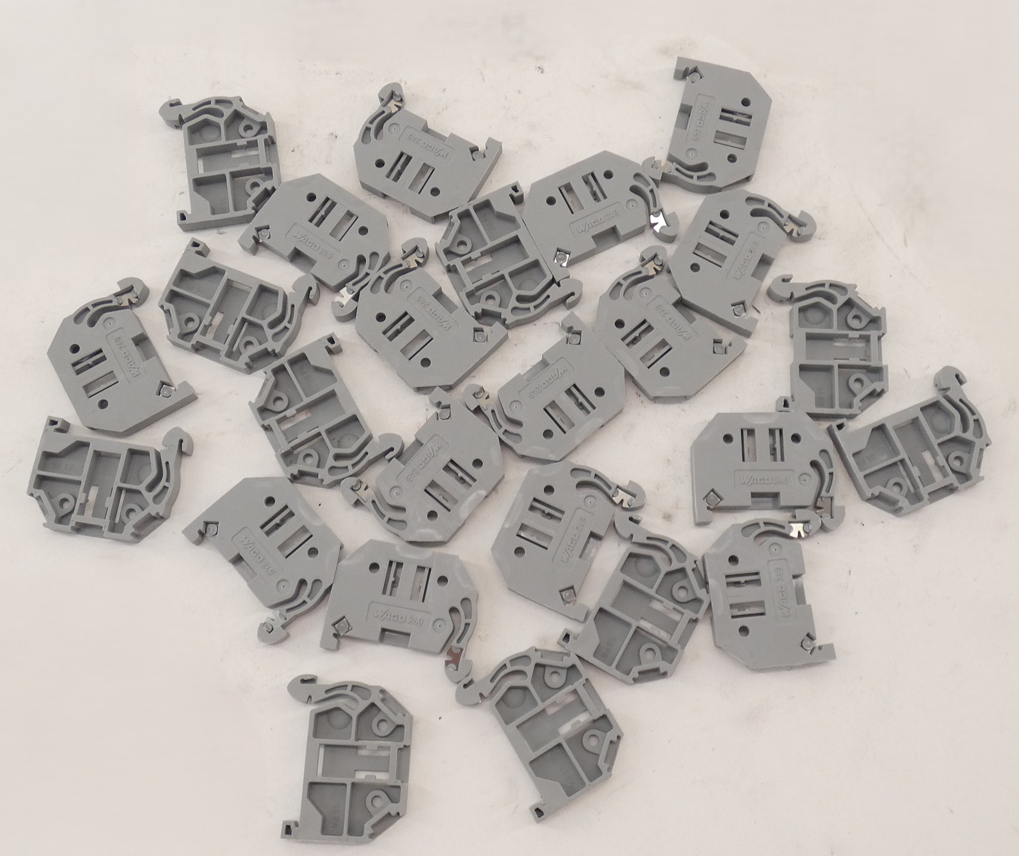 *Lot of 25* Wago 249-116 Terminal Block Screwless End Stop – GPM Surplus