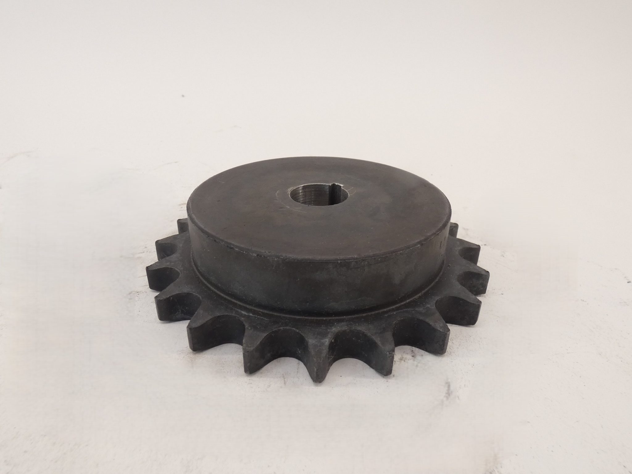 Martin 60B20 Roller Chain Sprocket 20 Teeth 7/8″ Bore – GPM Surplus