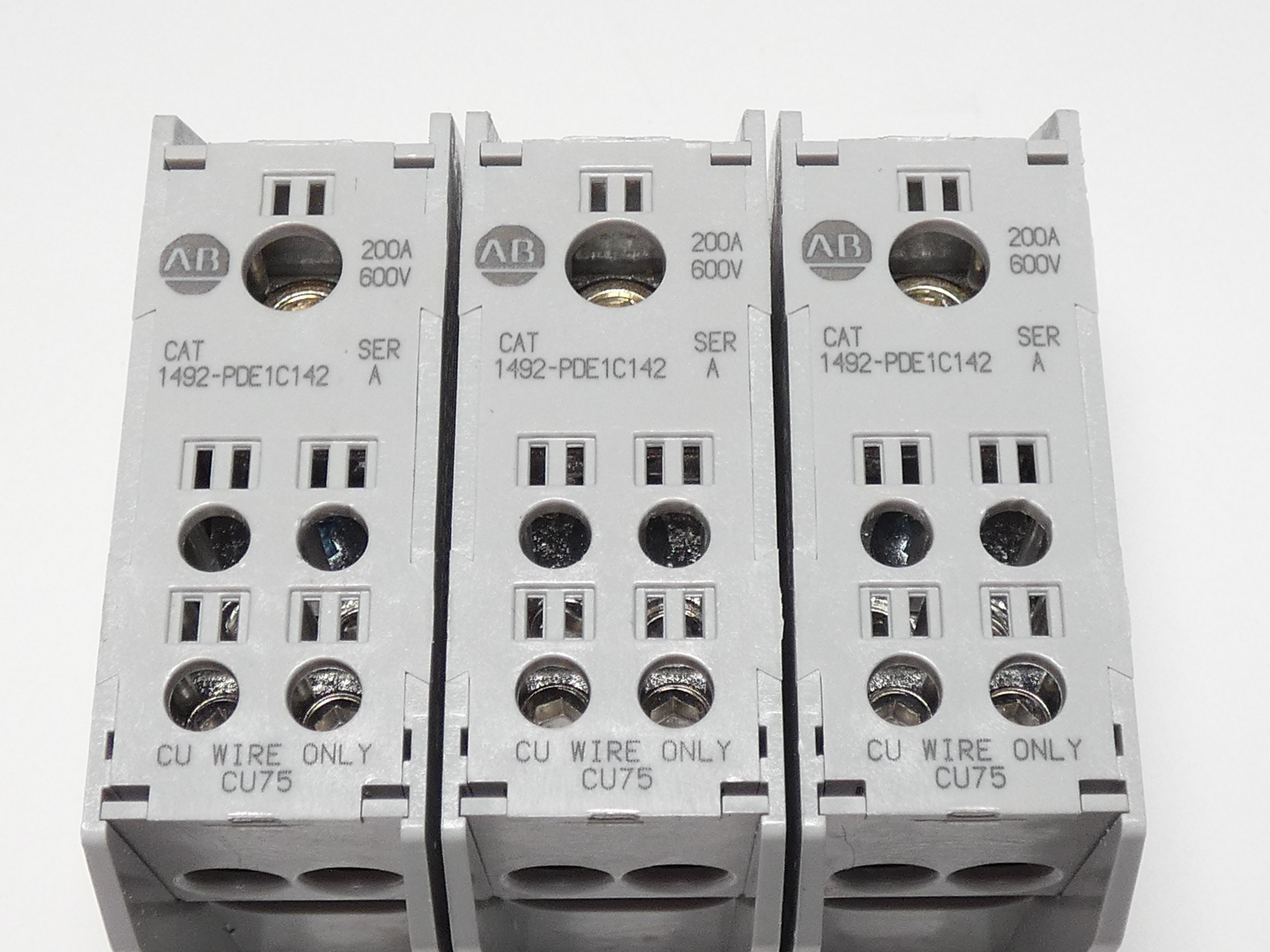 Allen-Bradley 1492-PDE1C142 Power Distribution Block 200A 600V – GPM ...