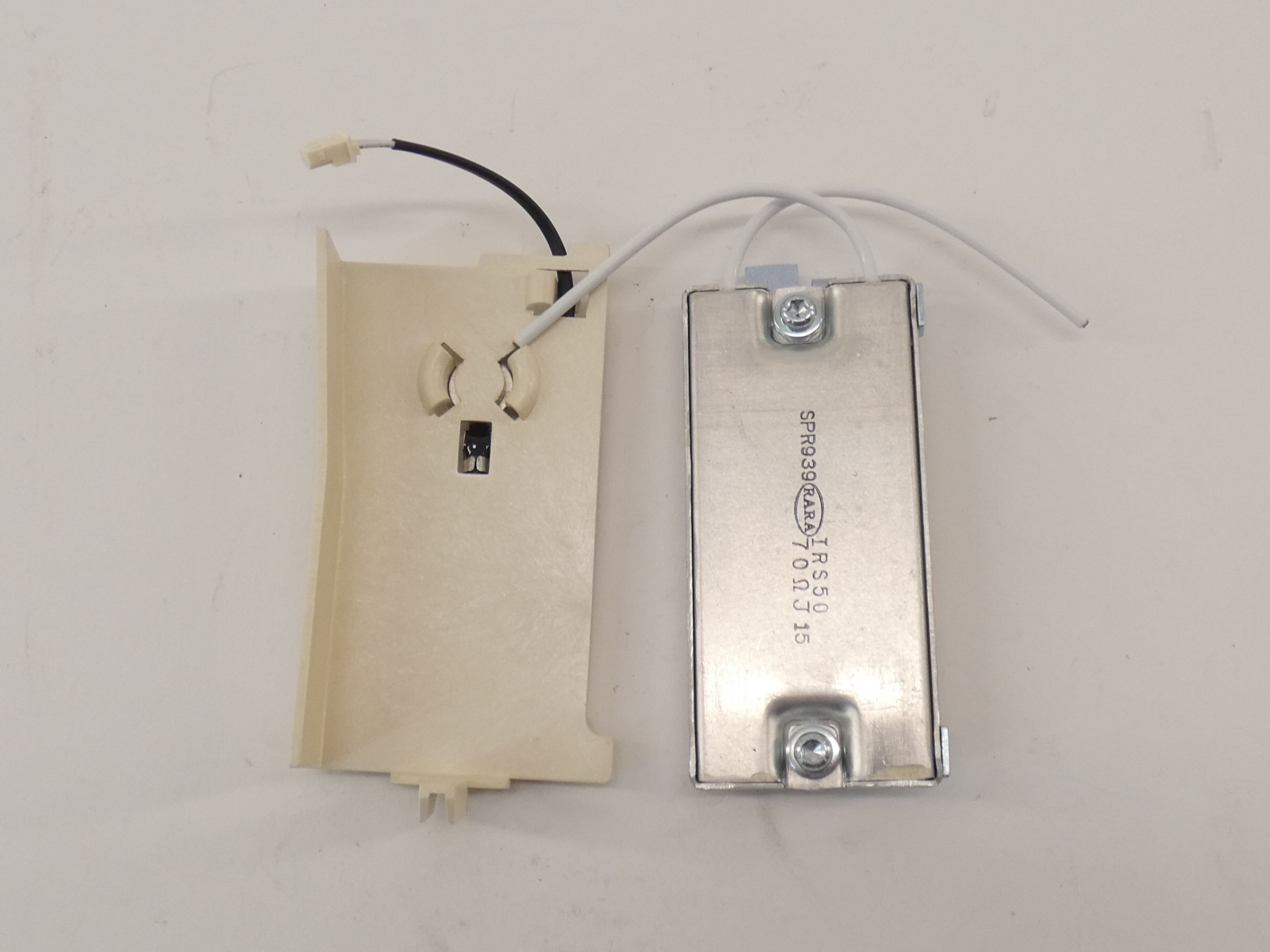 Emerson 1299-0001-02 Brake Resistor 50W 70 ohms – GPM Surplus