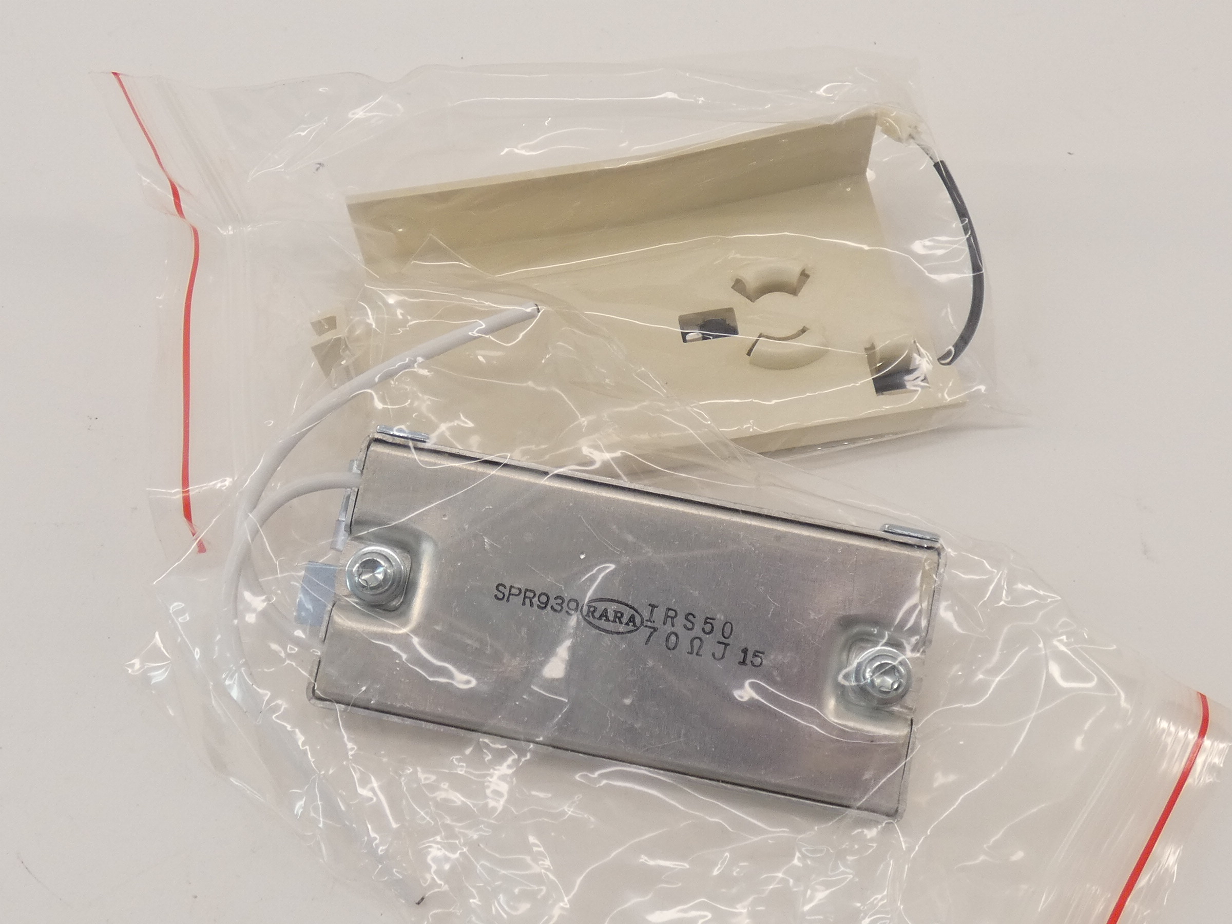 Emerson 1299-0001-02 Brake Resistor 50W 70 ohms – GPM Surplus