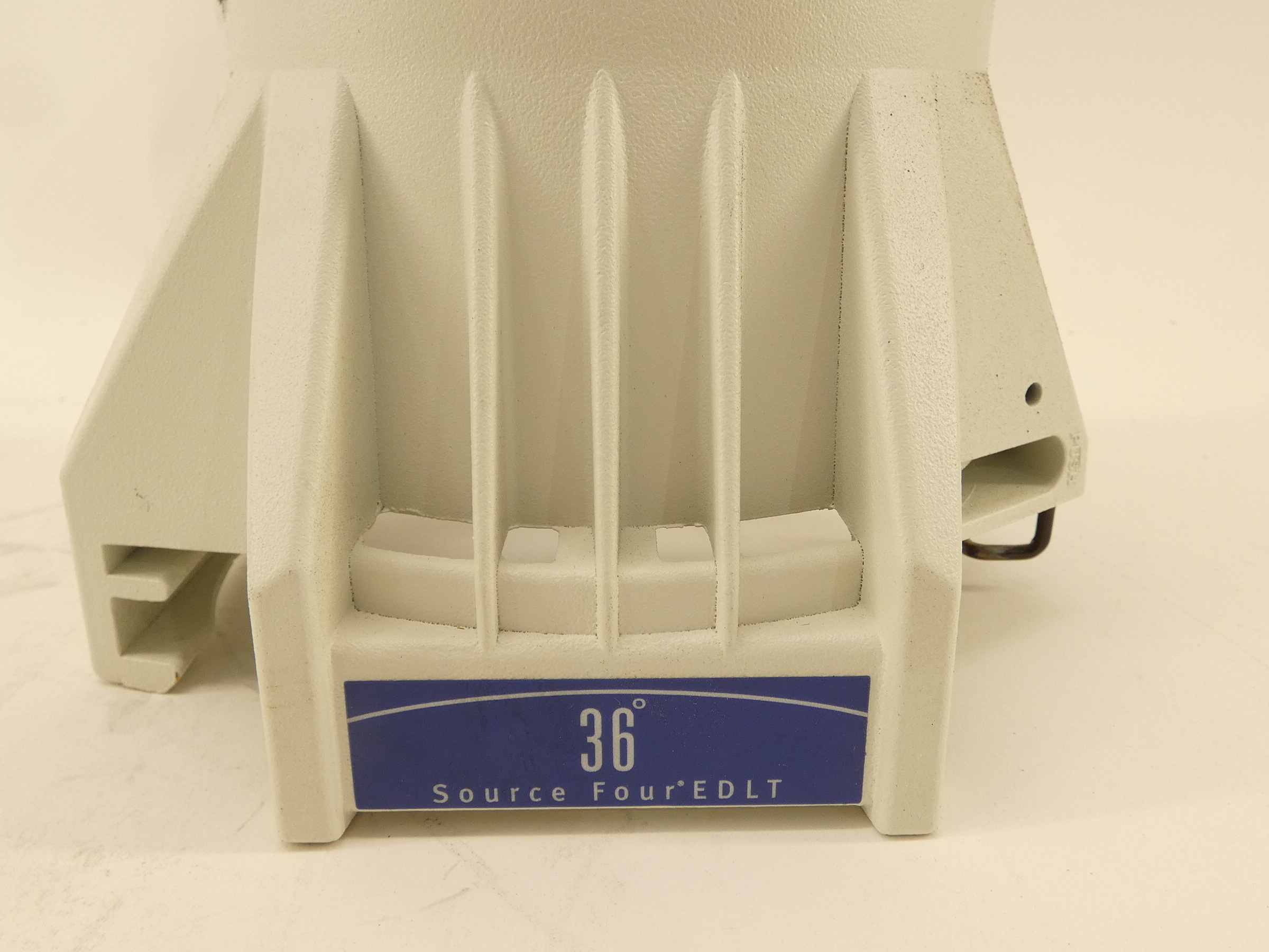 ETC Source Four EDLT 36 Degree Lens Tube White – GPM Surplus