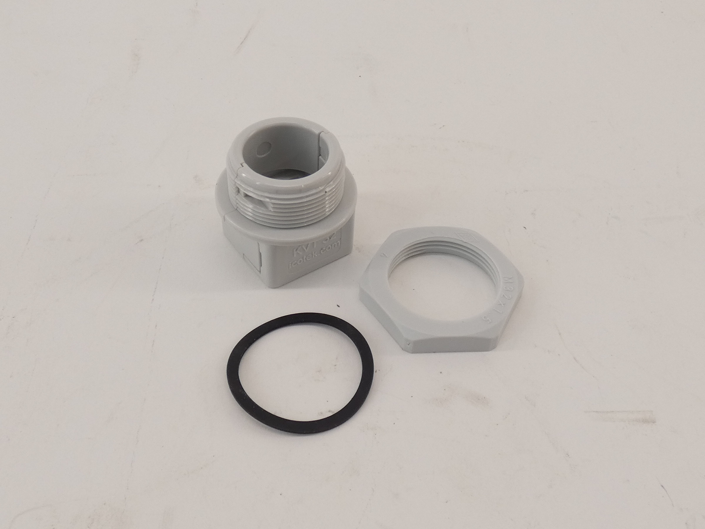 Icotex KVT-32 Split Cable Gland – GPM Surplus