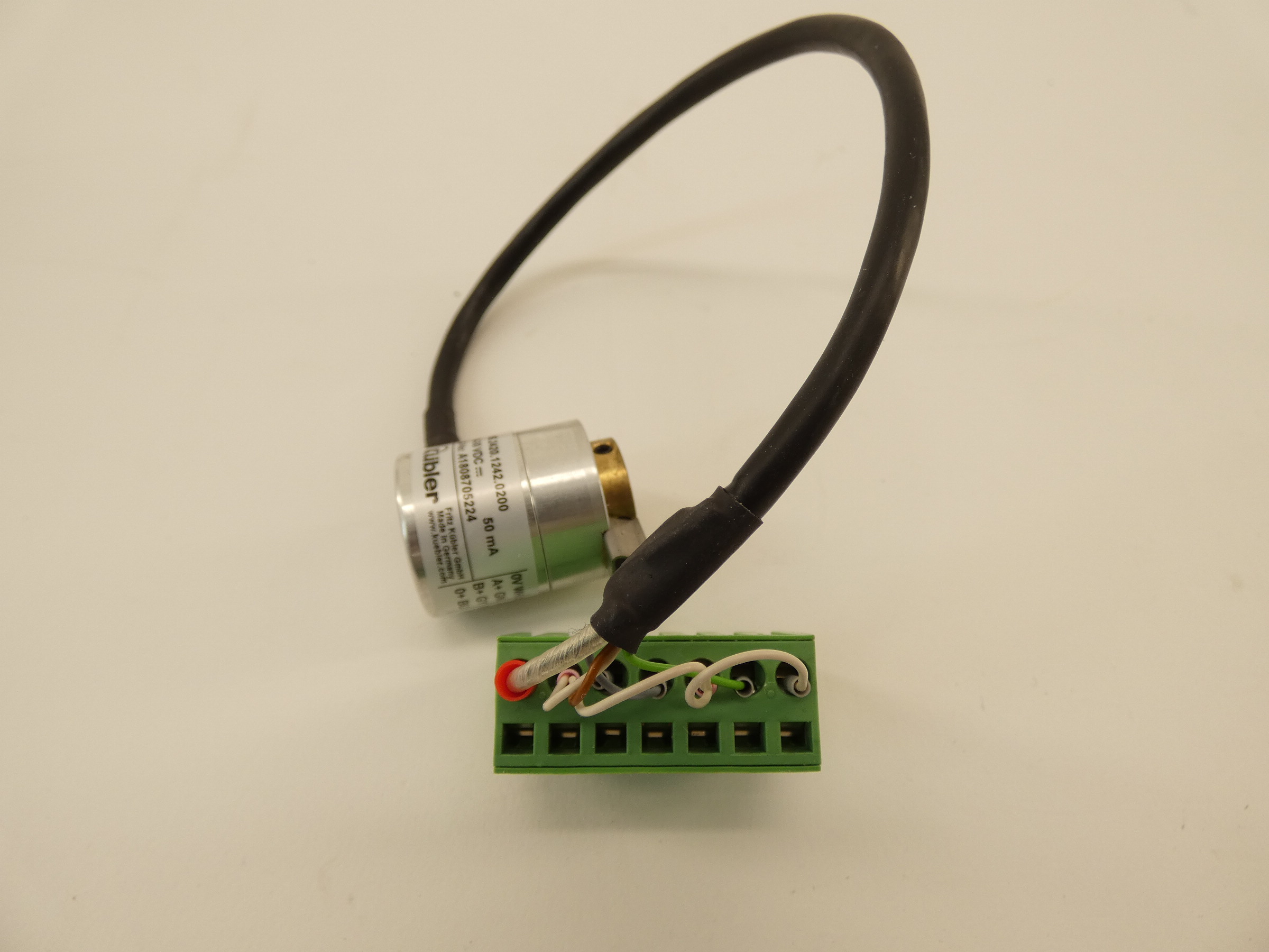 Kubler 05.2420.1242.0200 Incremental Encoder 8-30VDC – GPM Surplus