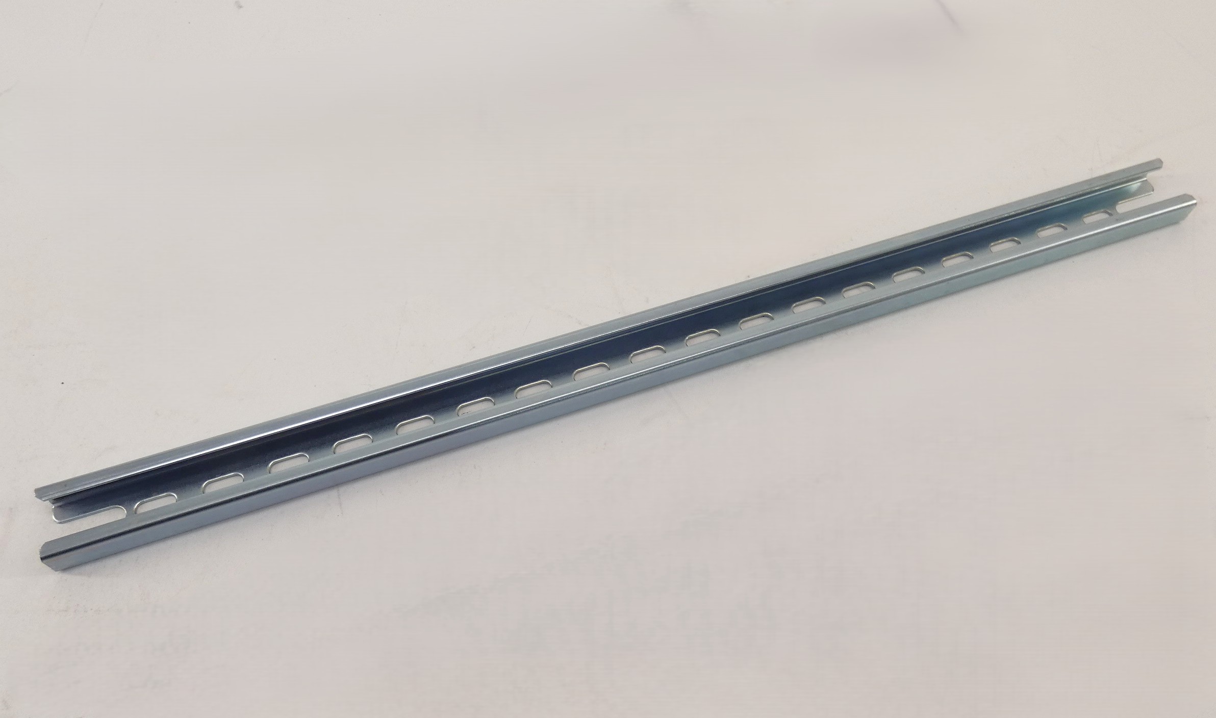 Rittal CM 5001.080 CM Cable Clamp Rail – GPM Surplus