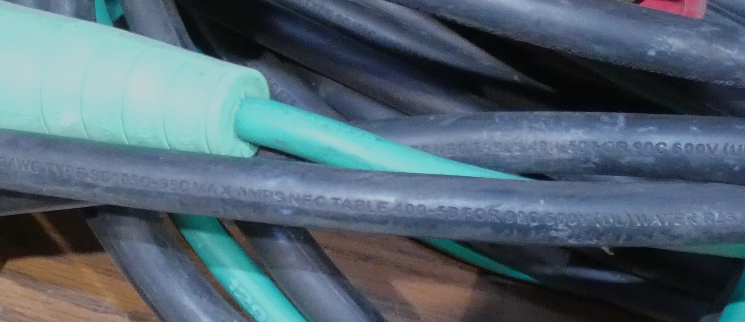 4-Wire 50′ Banded Cam Feeder Cable 400A 600V – GPM Surplus
