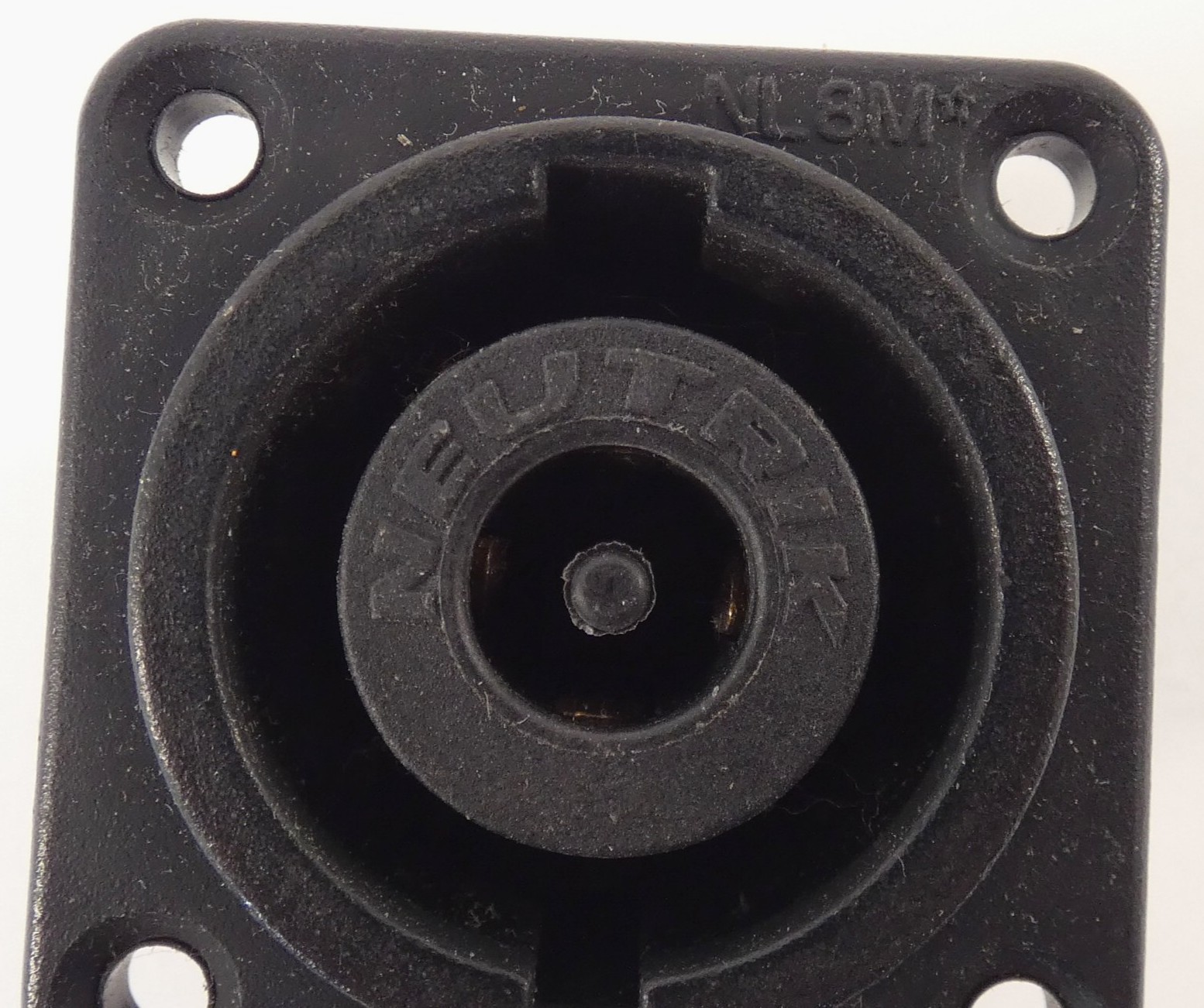 *Lot of 6* Neutrik NL8M Panel Mount Chassis Connector – GPM Surplus