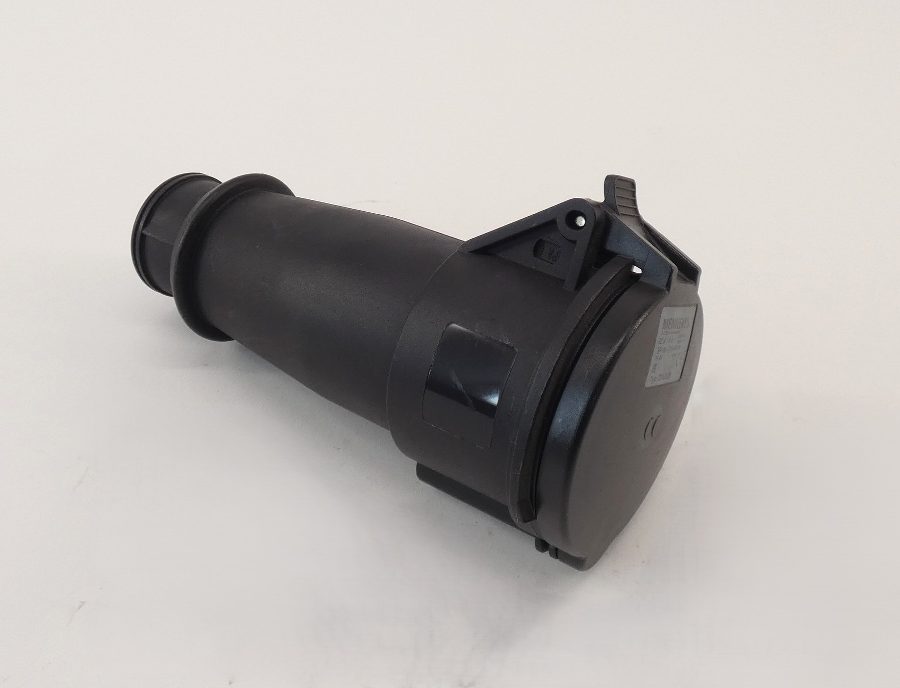 Mennekes 21039ZB IP44 Pin And Sleeve Connector 200-415V 32A-6h 3P+N ...