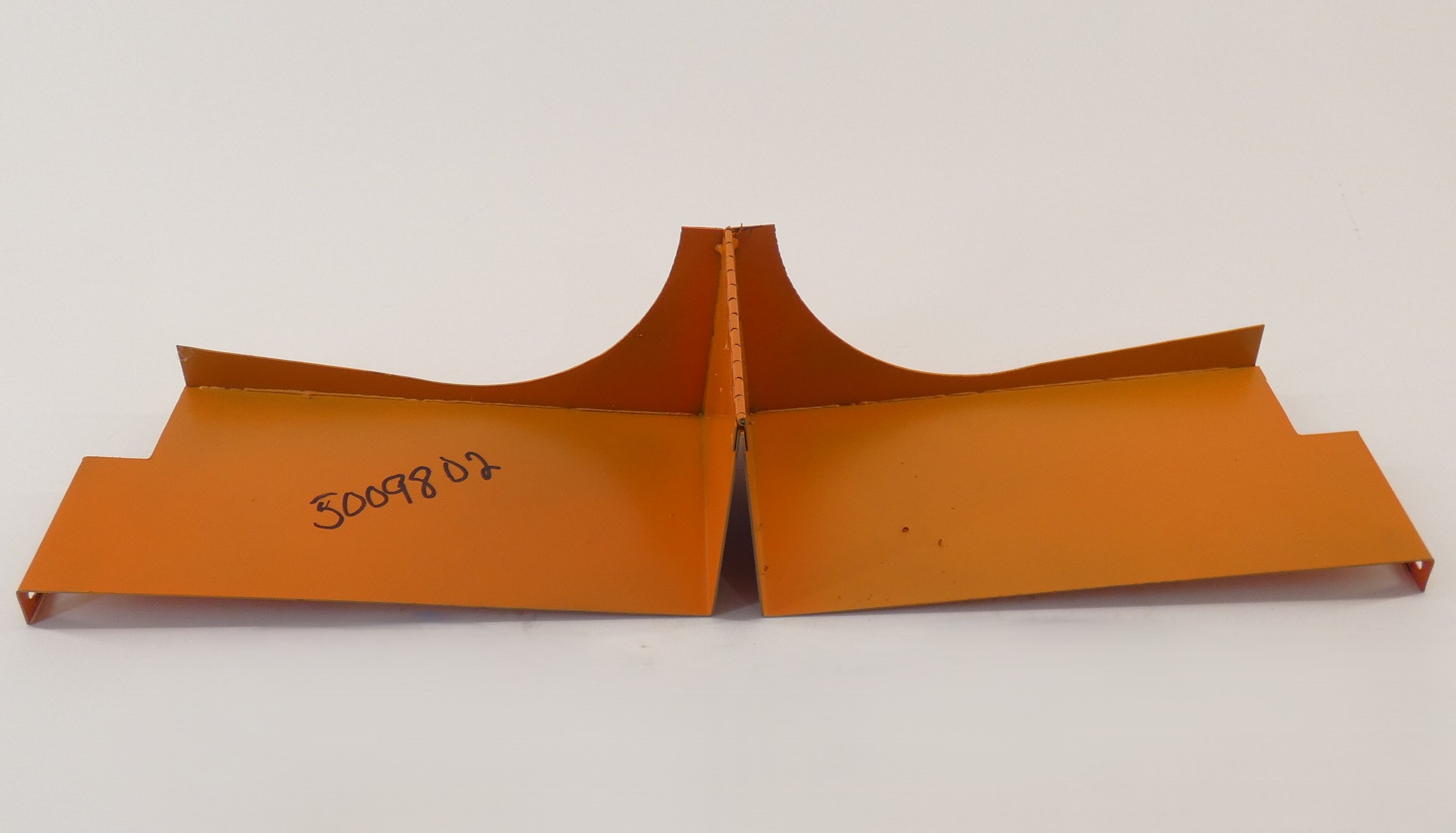 Orange Guard 16″ x 10″ – GPM Surplus