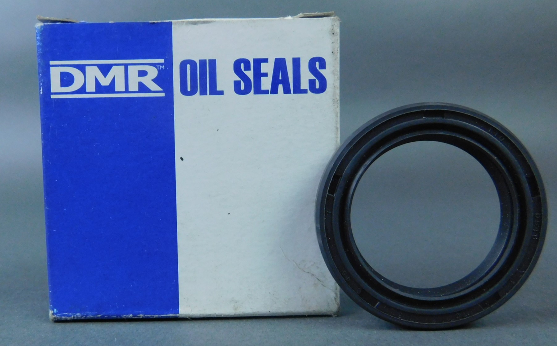 DMR 32457-DL Oil Seal, 1-3/4″ x 1-1/4″ x 1/4″ – GPM Surplus