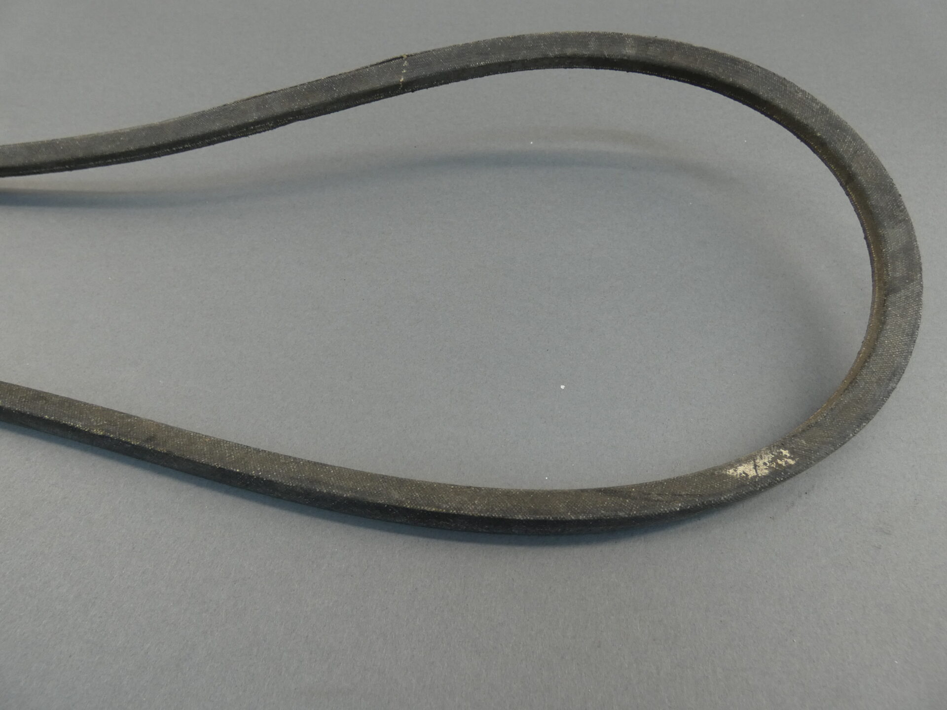 Gates A75 Hi-Power V-Belt – GPM Surplus