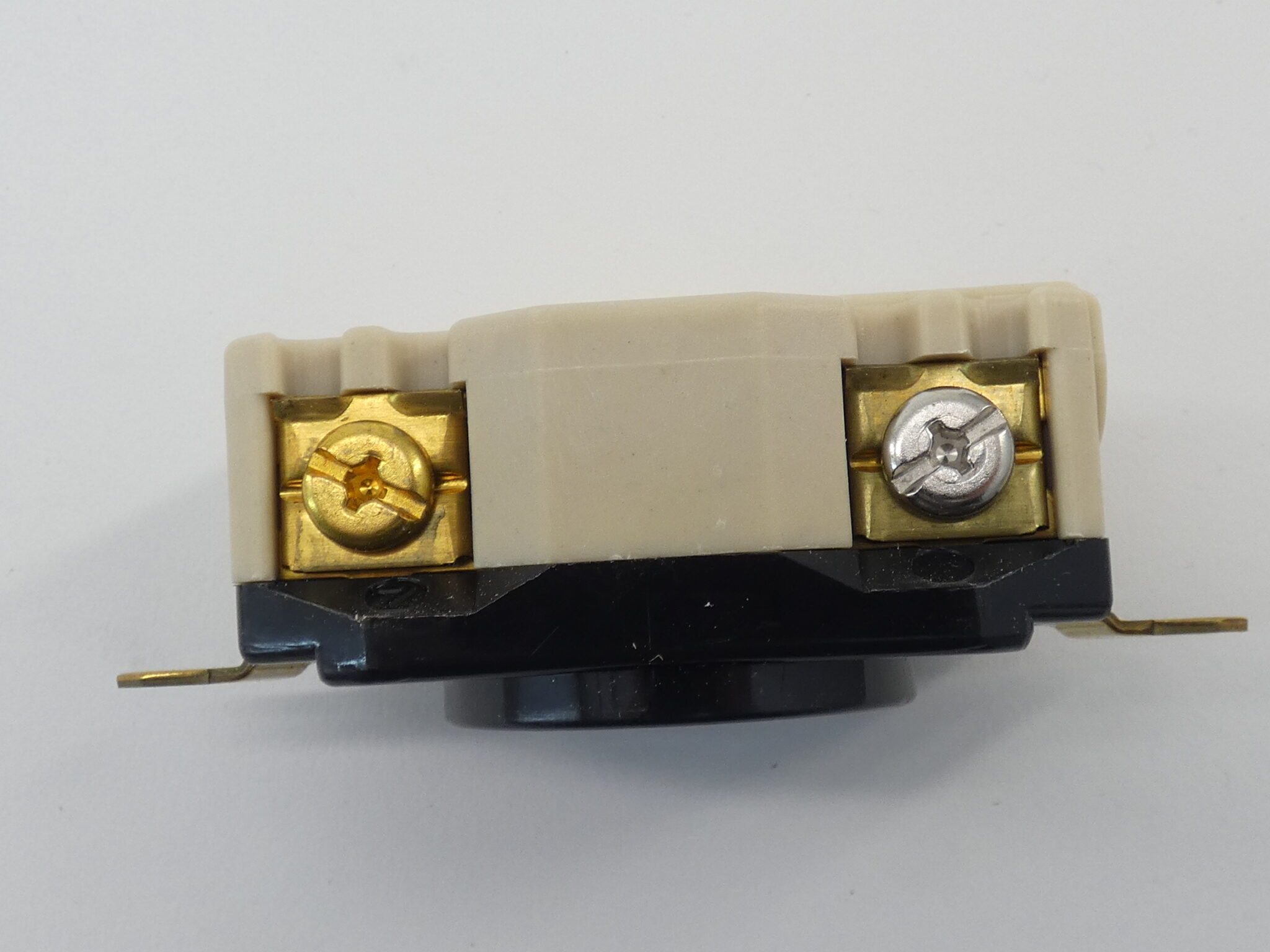 Hubbell HBL2810 Receptacle, 30A, 3PH, 120/208VAC, 4P, 5W – GPM Surplus